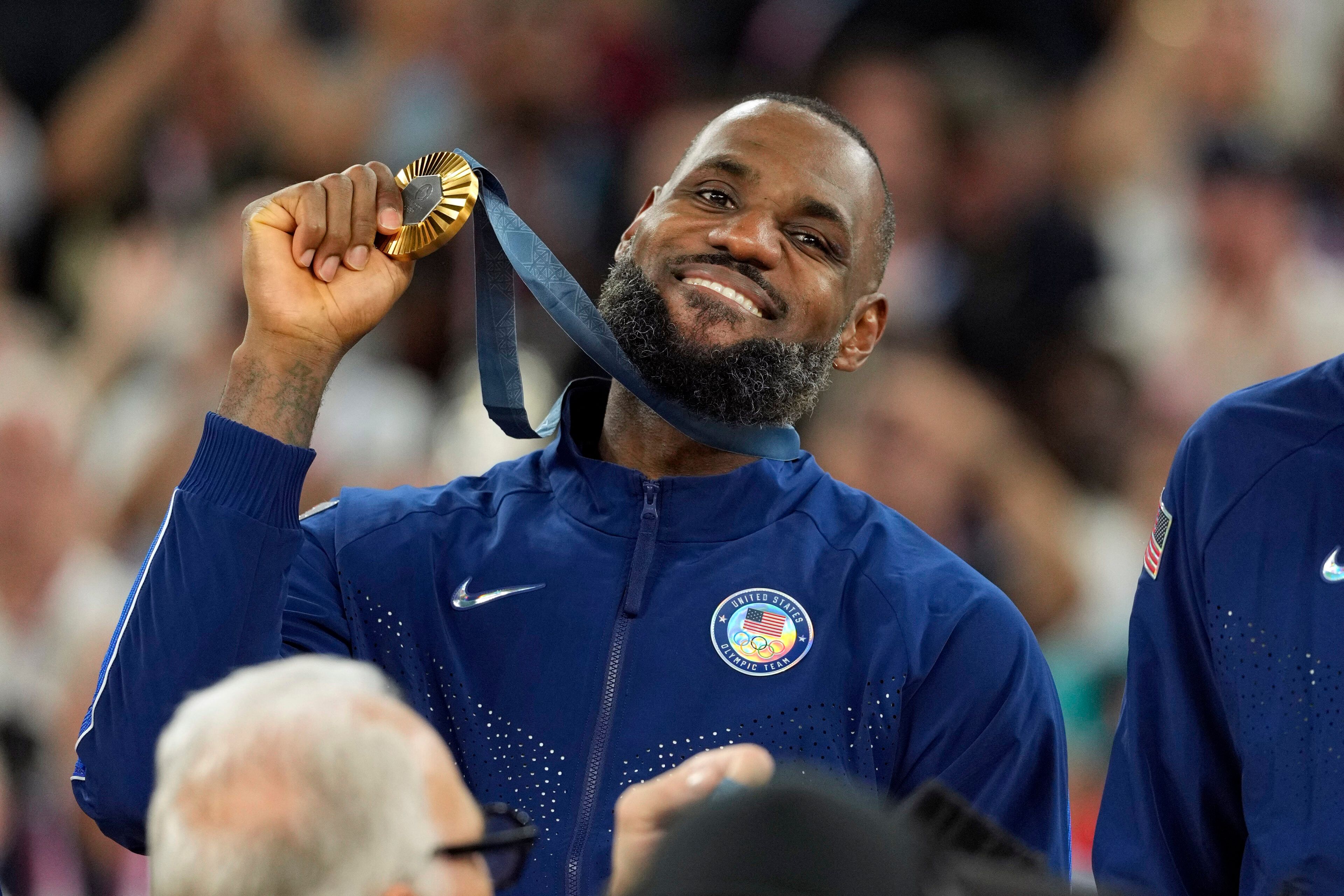 LeBron James vs. Tom Brady: Comparing the NBA and NFL GOAT’s Net Worth ...