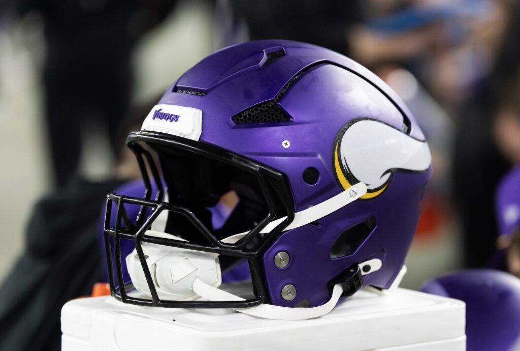Vikings Predicted to Trade for $13,377,000 CB in Bid to Bolster ...