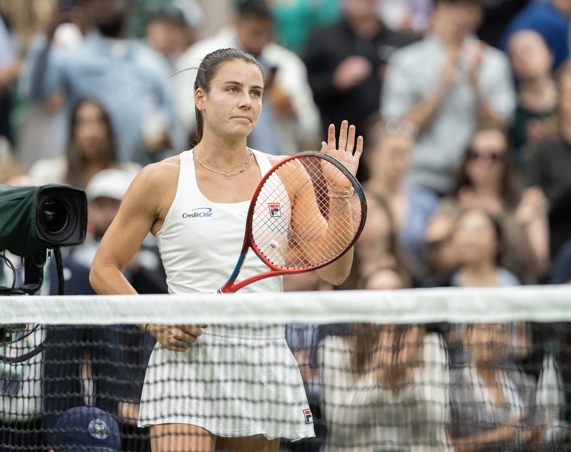 PICTURES: Emma Navarro Exudes Luxury in Dazzling Magazine Photoshoot ...