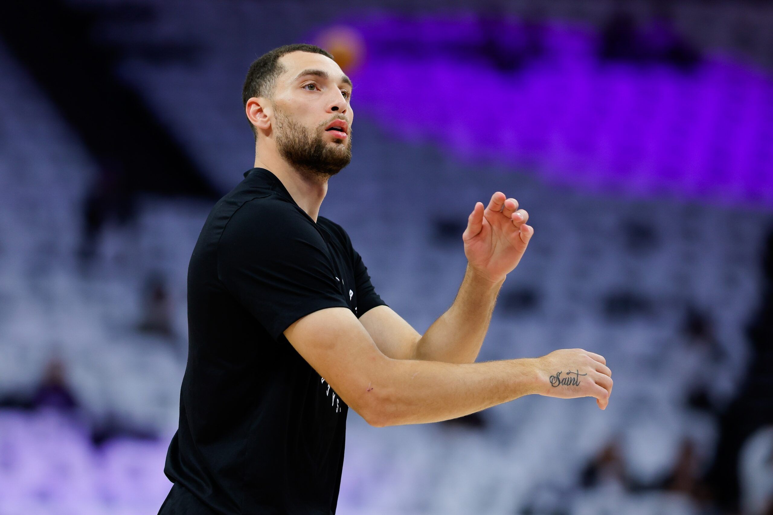 Kings Reportedly Have ‘No Interest’ in Blockbuster Trade Swapping Zach LaVine for $215,159,700 ...