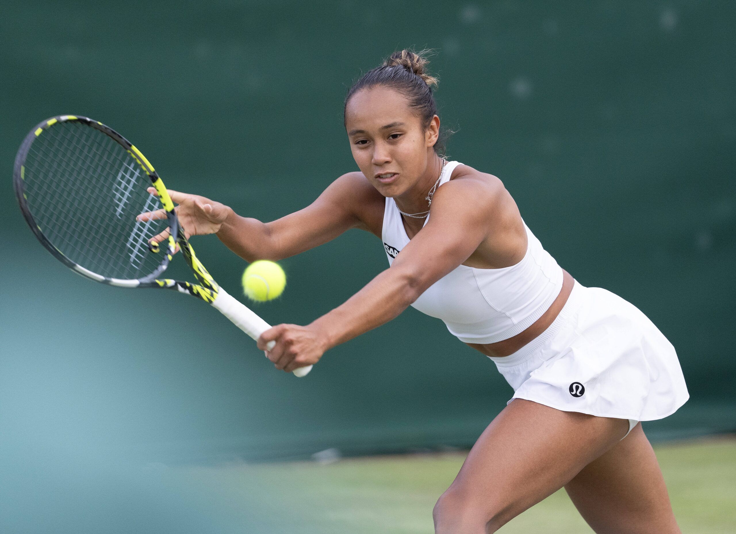 Leylah Fernandez Turns to Eye-Opening Words From Colleague After Double ...