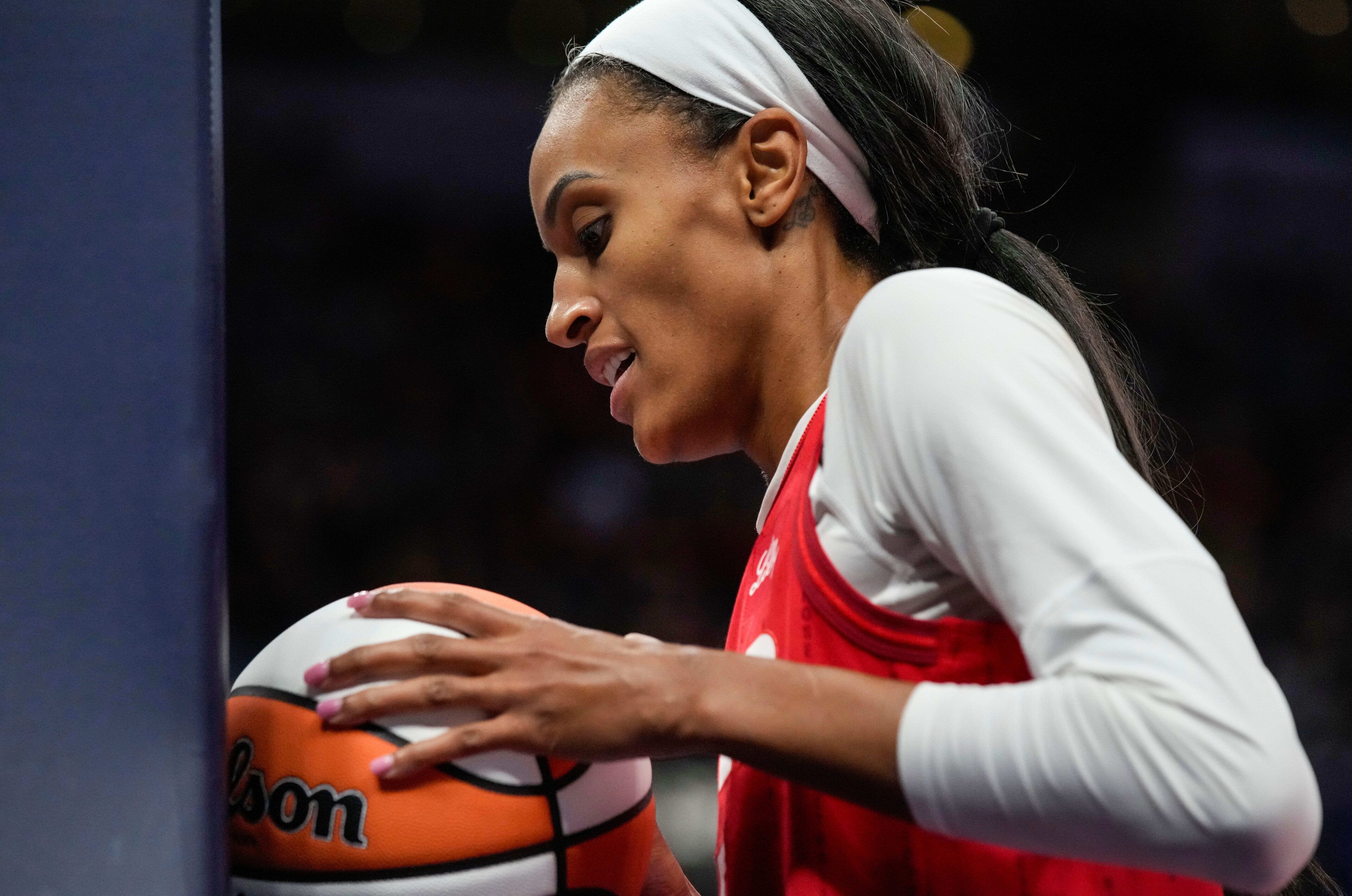 'They Reassured Me' -- DeWanna Bonner Reveals Why She Was Worried About Mercury Move