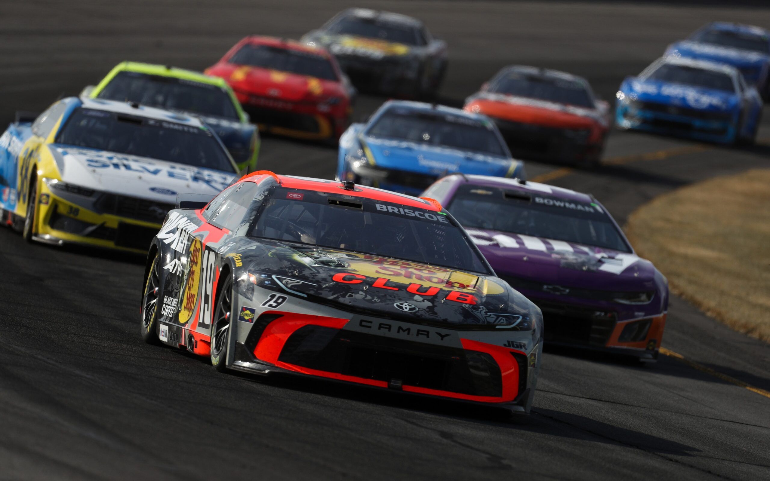 Sonoma Cup Starting Lineup: Shane van Gisbergen & Chase Briscoe Secure ...