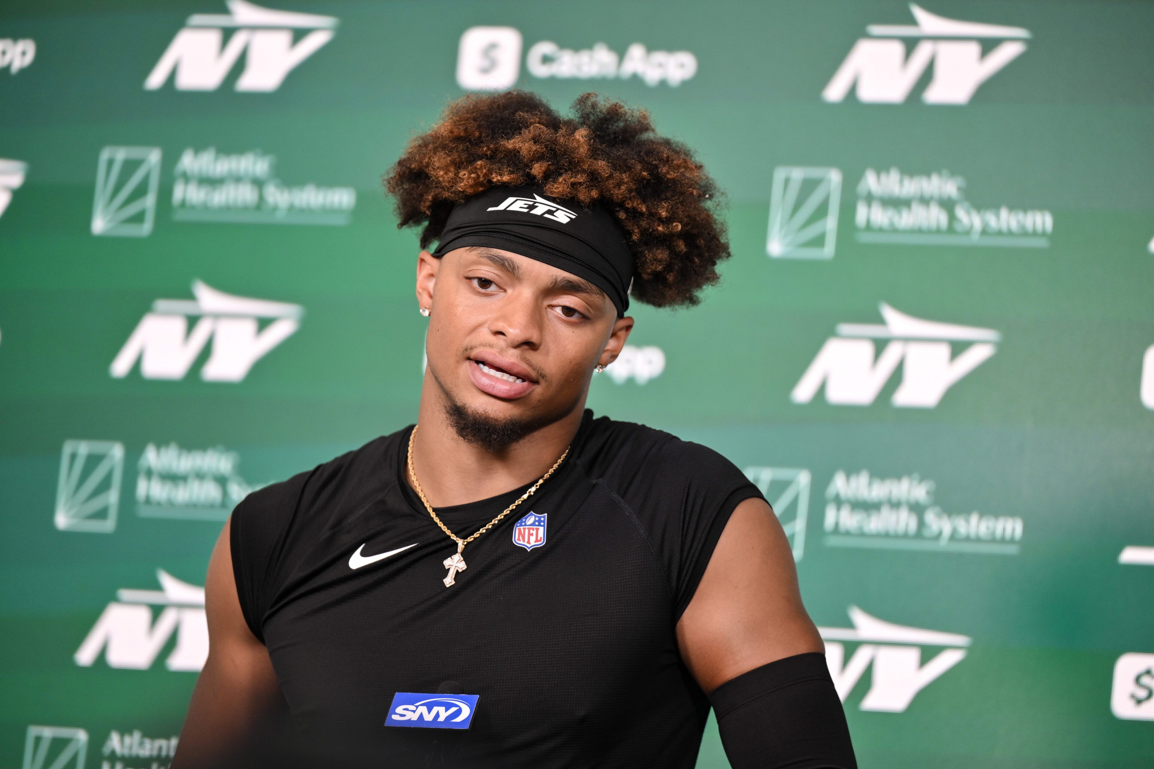 Jets QB Justin Fields Drops 1-Word Reaction to Garrett Wilson’s ...
