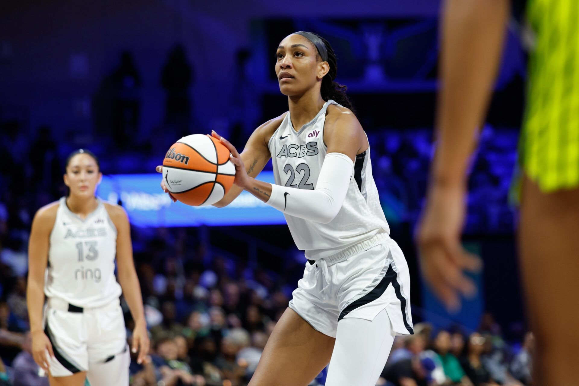 ‘WNBA’s Best for a Reason’ – Fans Lose Their Cool as Aces Star A’ja Wilson Scores Jaw-Dropping ...