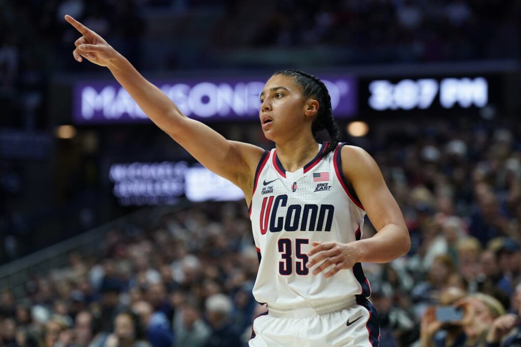 Azzi Fudd and Sarah Strong Among UConn Stars ‘Traumatized’ Per Fans as ...