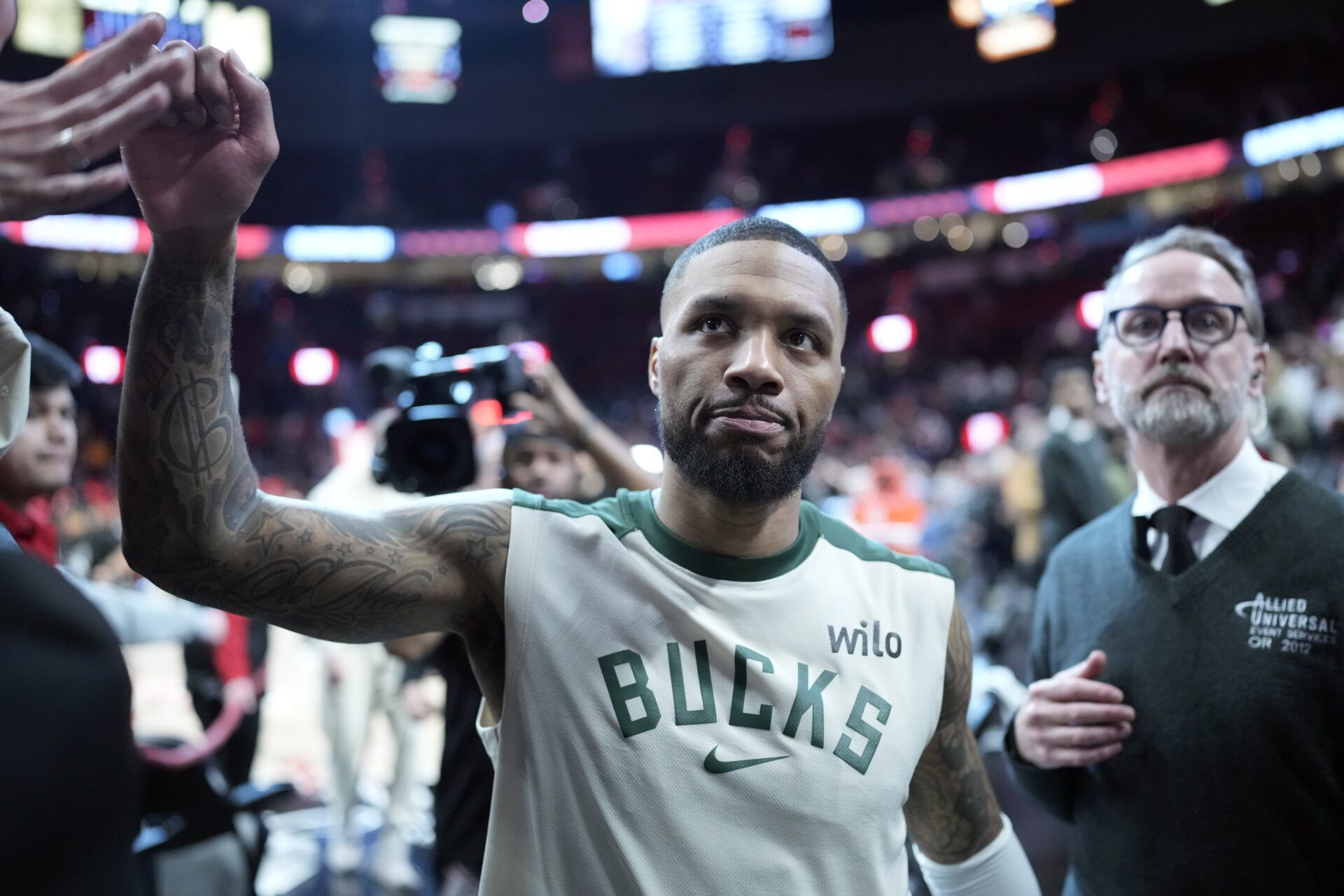 Damian Lillard Breaks Silence on Shocking Return to Portland Trail Blazers After Signing $42 ...