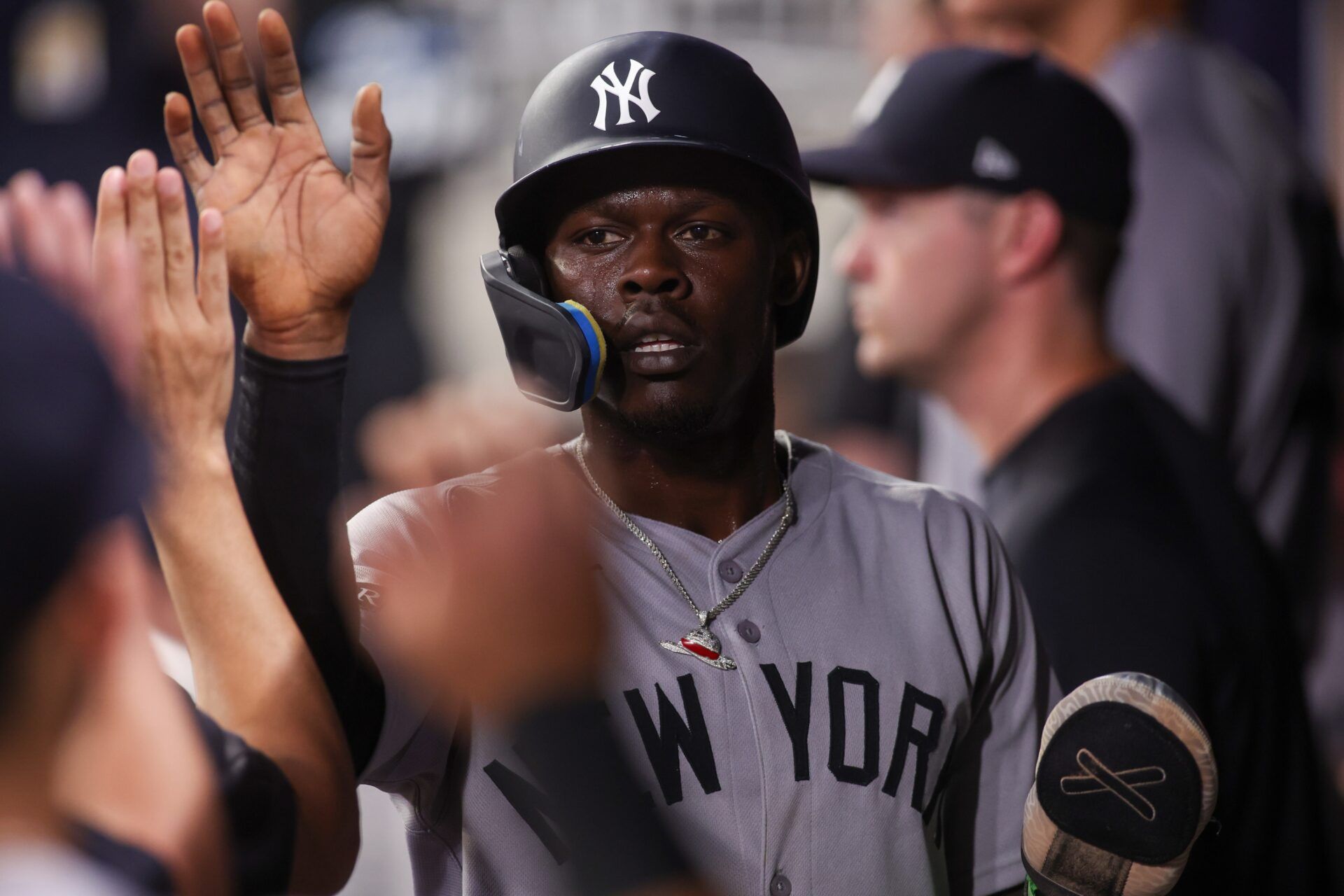 Braves Coach Breaks Silence On Verbal Sparring Match With Yankees’ Jazz ...