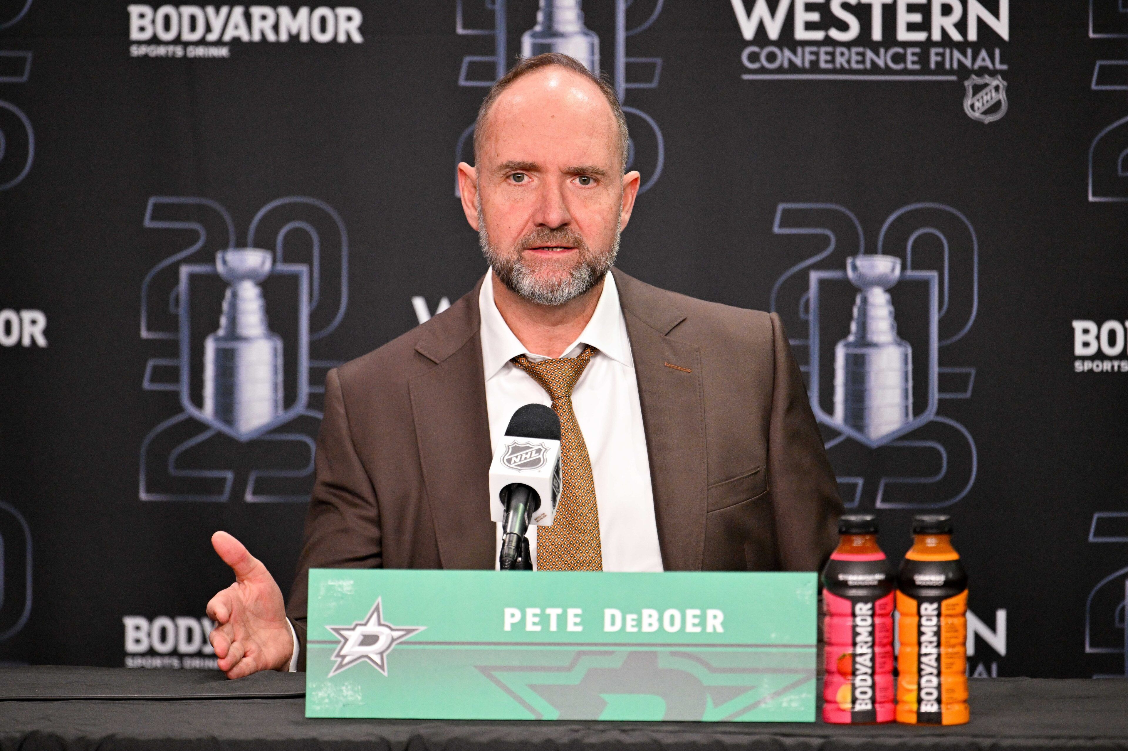 Fired Dallas Stars Head Coach Pete DeBoer Wastes No Time in Landing on ...