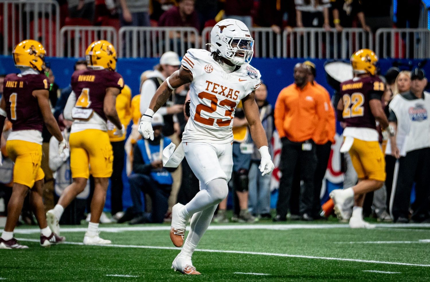 Cowboys Rookie RB Jaydon Blue Sees Fantasy Football Trade Acquisition ...