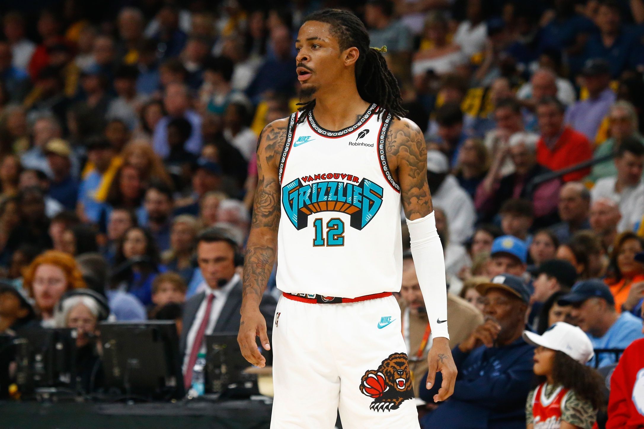 Ja Morant Throws Down Wild Slam Dunk in Viral Video As Grizzlies Star ...