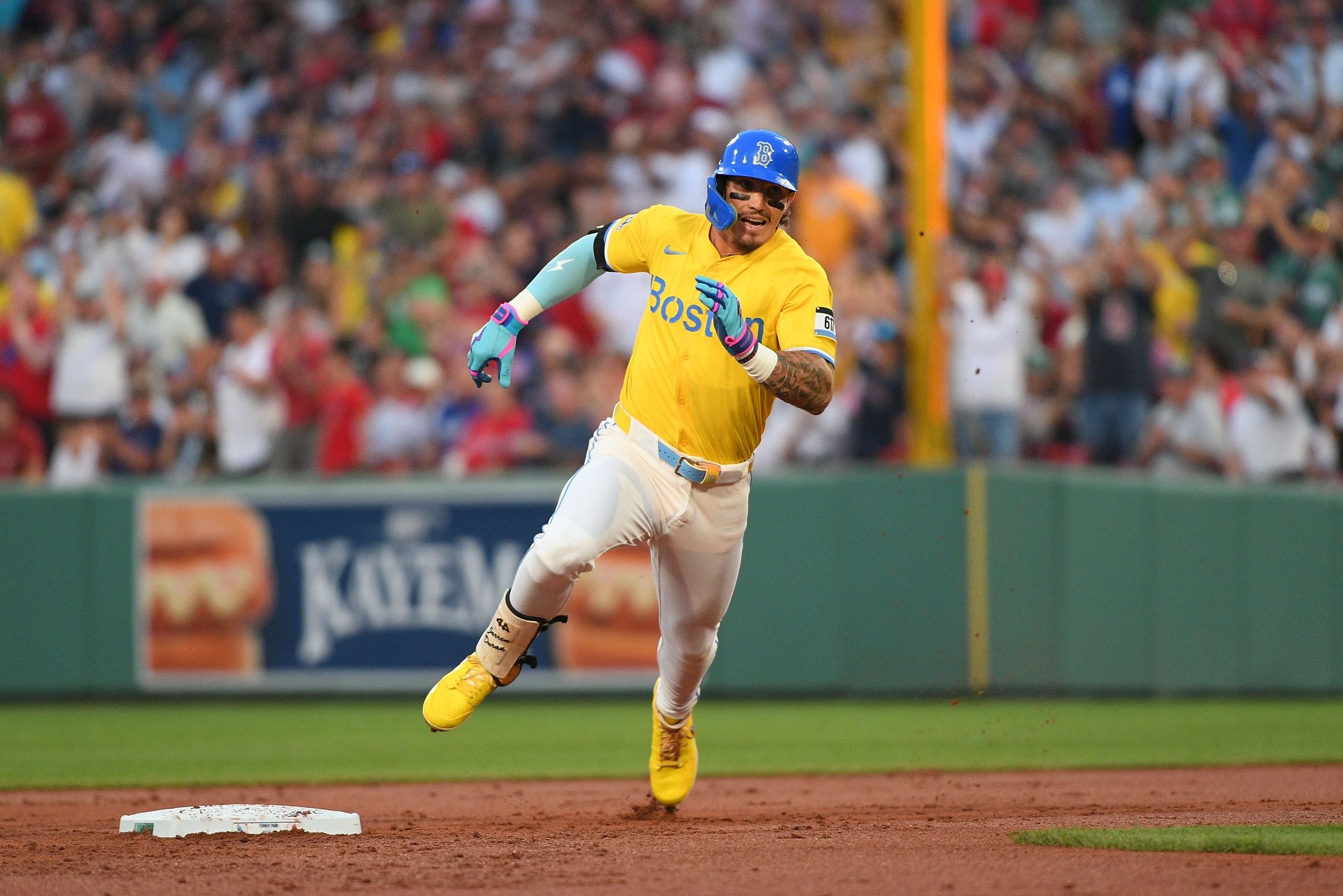 Padres Trade Target Jarren Duran Breaks Silence on Speculation at MLB ...