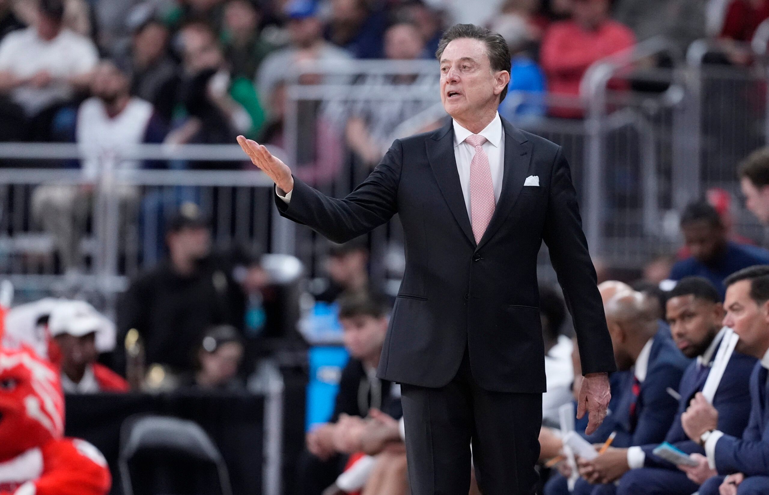 NCAA World Unanimously Rejects St. John's HC Rick Pitino's ...