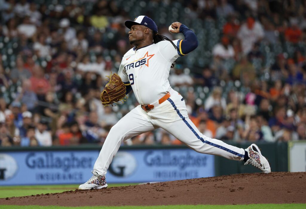 'I Was Uncomfortable' -- Astros Starter Questions Bizarre Outfield ...