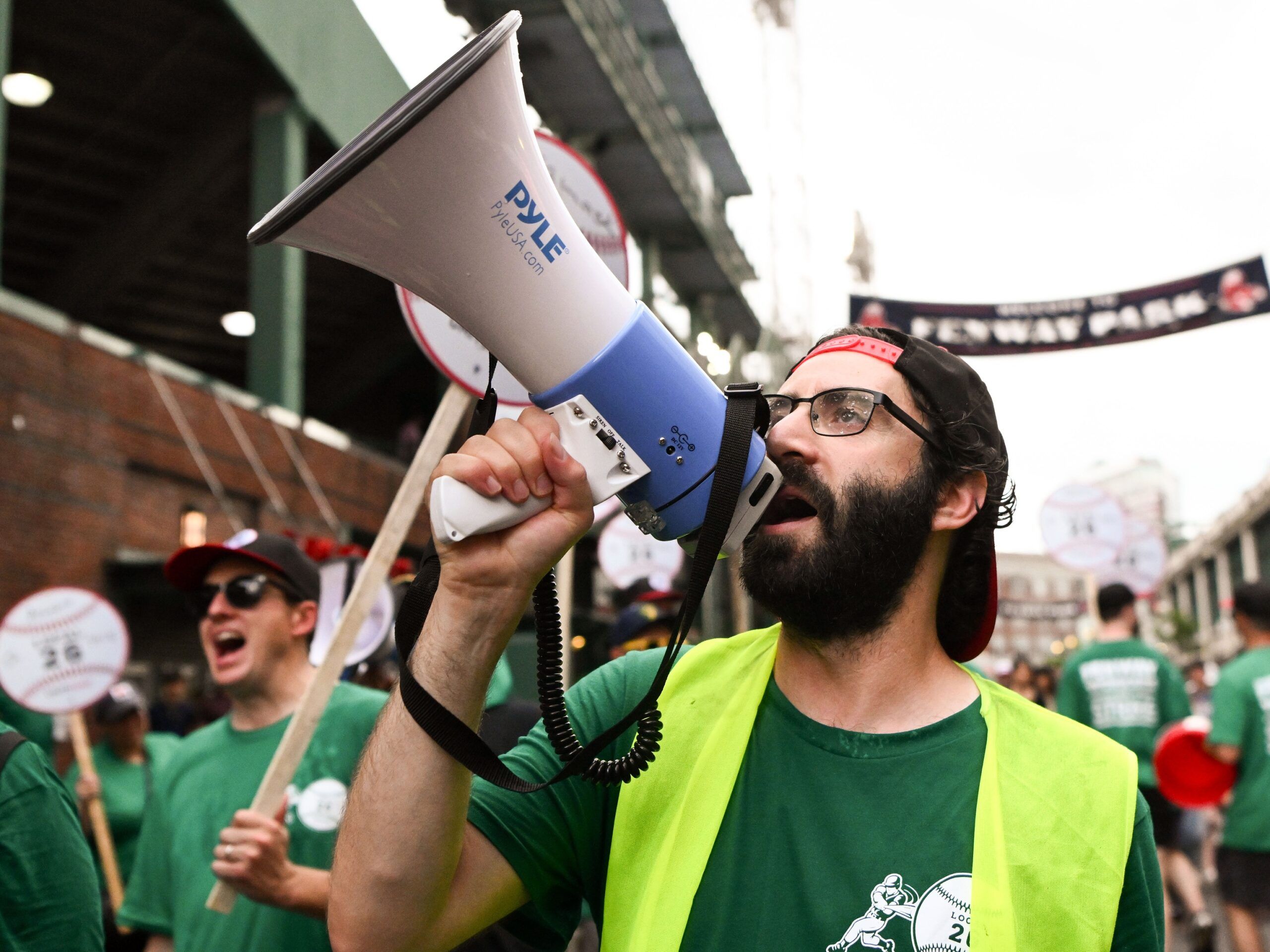 Red Sox's Concession Crisis Deepens With Fenway Union Eyeing More ...