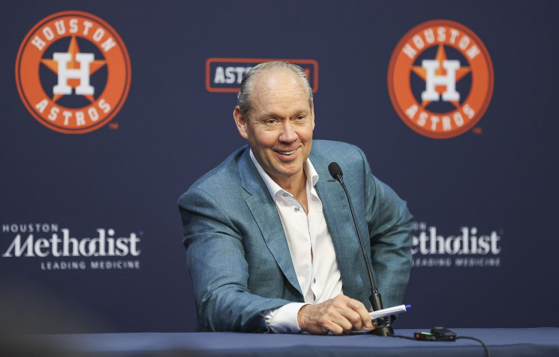 Insider Reveals Billionaire Astros Owner’s Role In Trade Deadline Domino