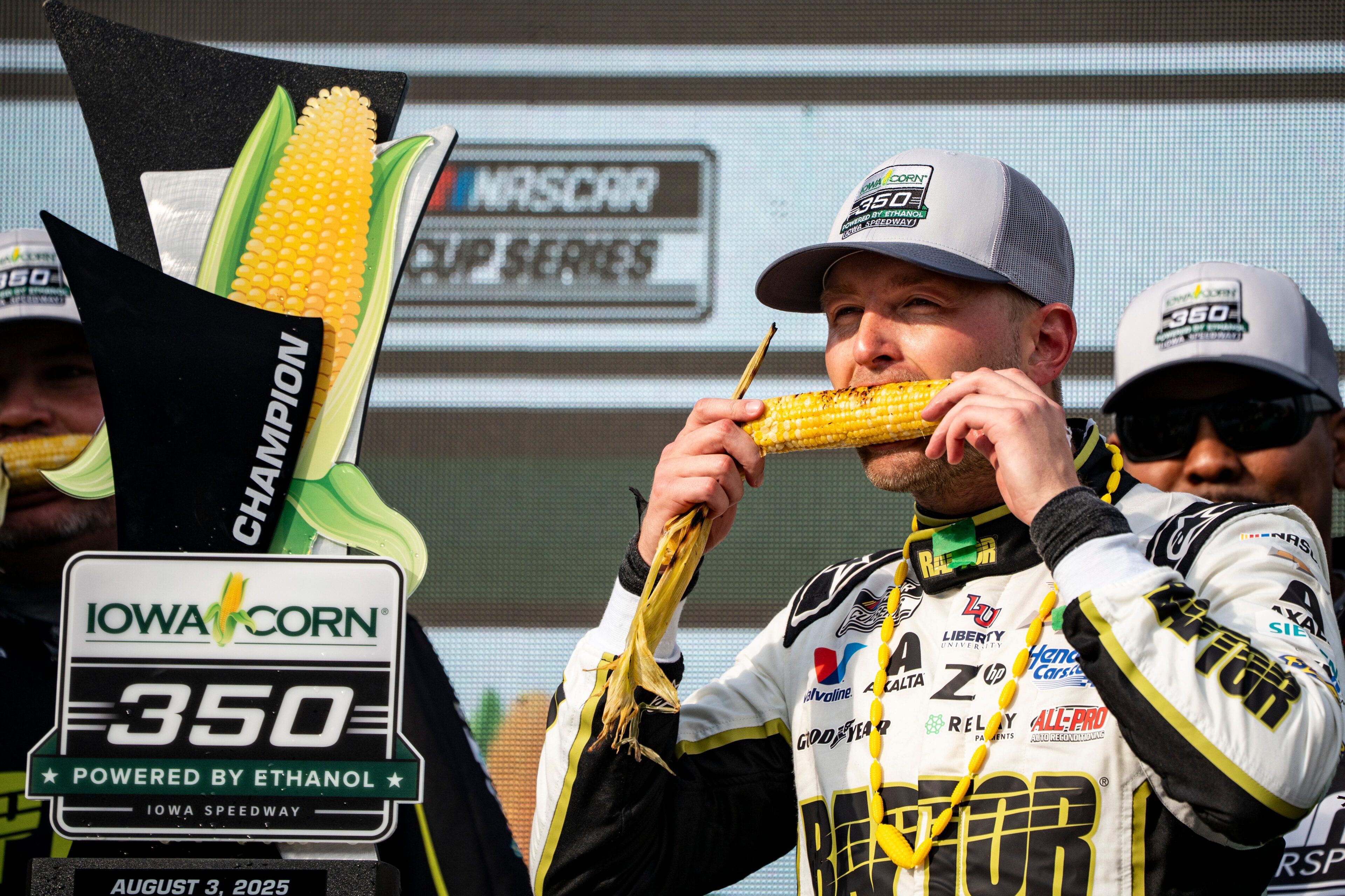 Iowa Corn 350 Final Results: William Byron Steals Iowa Cup Victory in ...