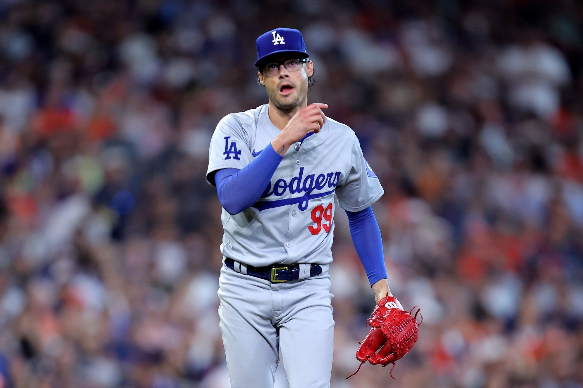 Former Dodgers Reliever Inches Closer to LA After Perfect Bullpen ...