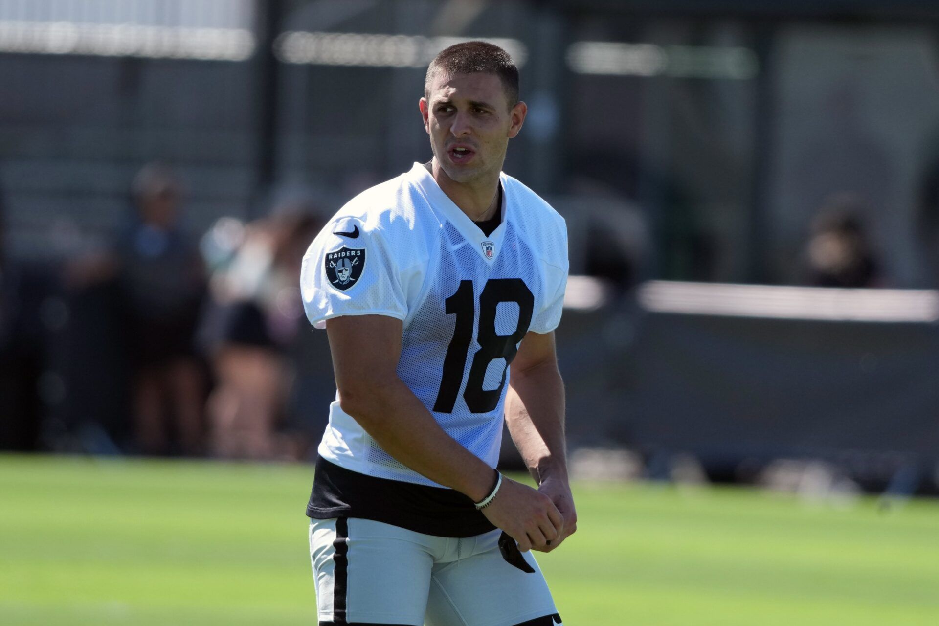 Jack Bech’s Girlfriend Kylie Young Drops 2-Word Message Ahead of ...