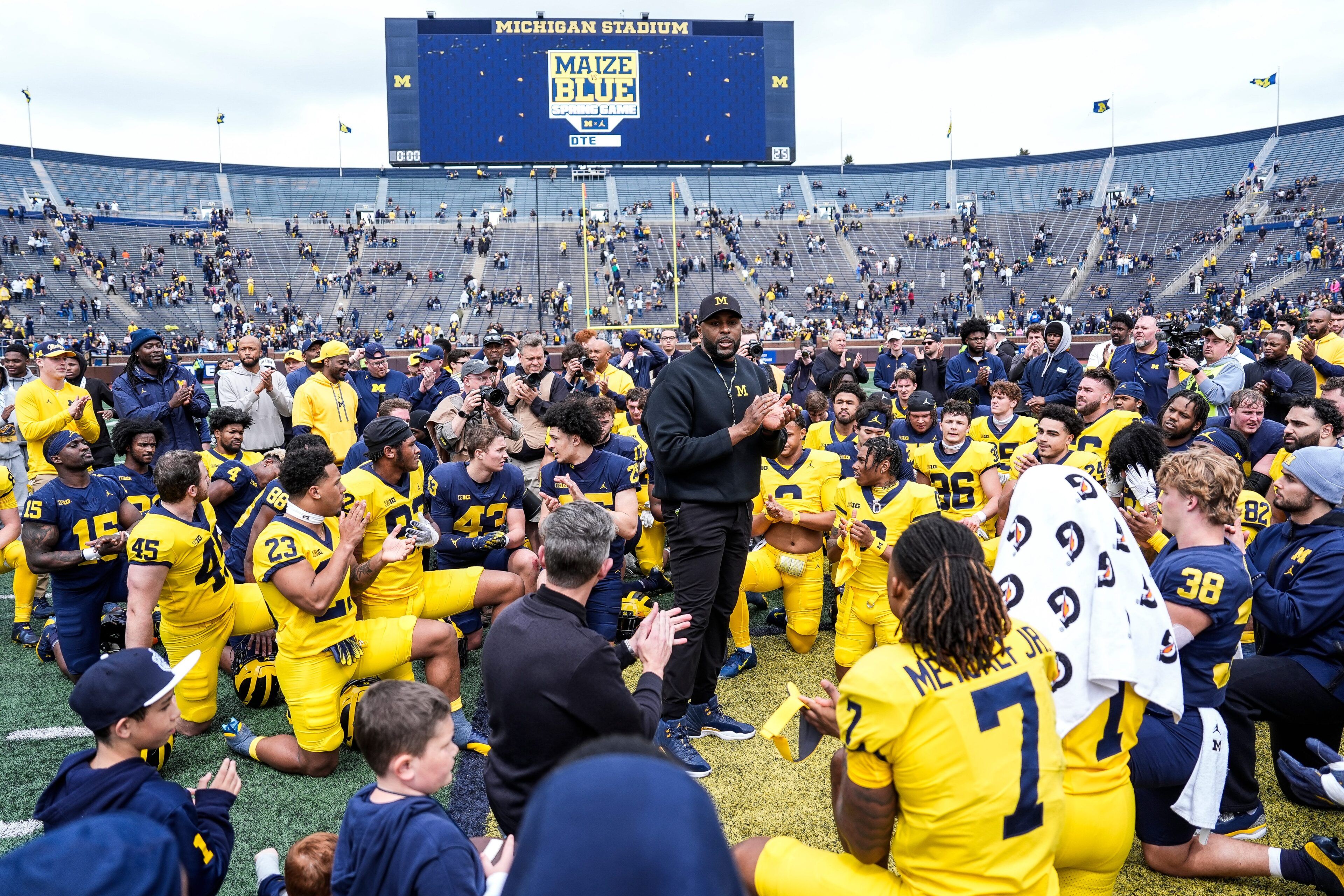 What Led 2026 5-Star RB Savion Hiter to Commit to Sherrone Moore's ...