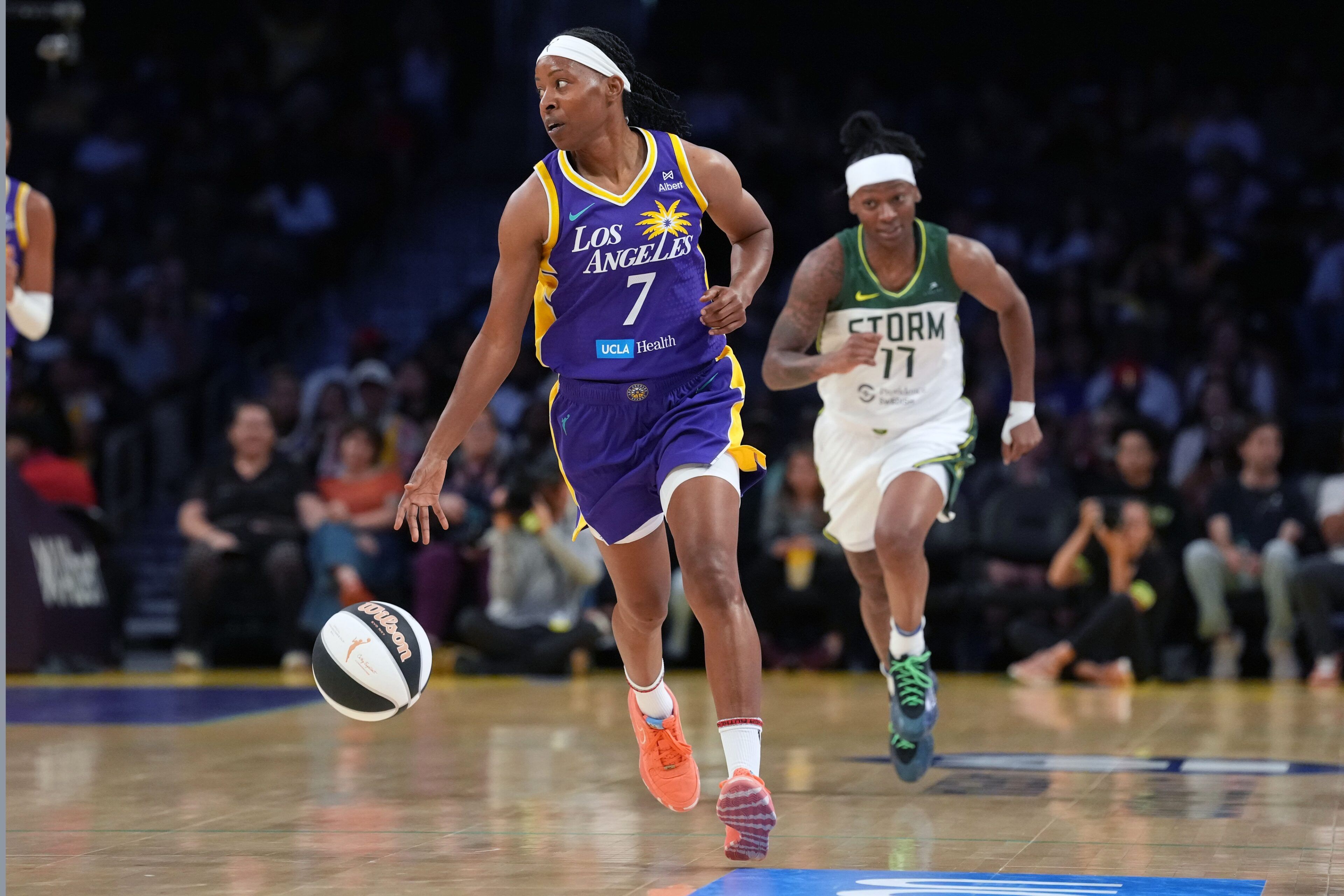 Who Is Shey Peddy? All About the Fever’s New Signing After Sophie ...