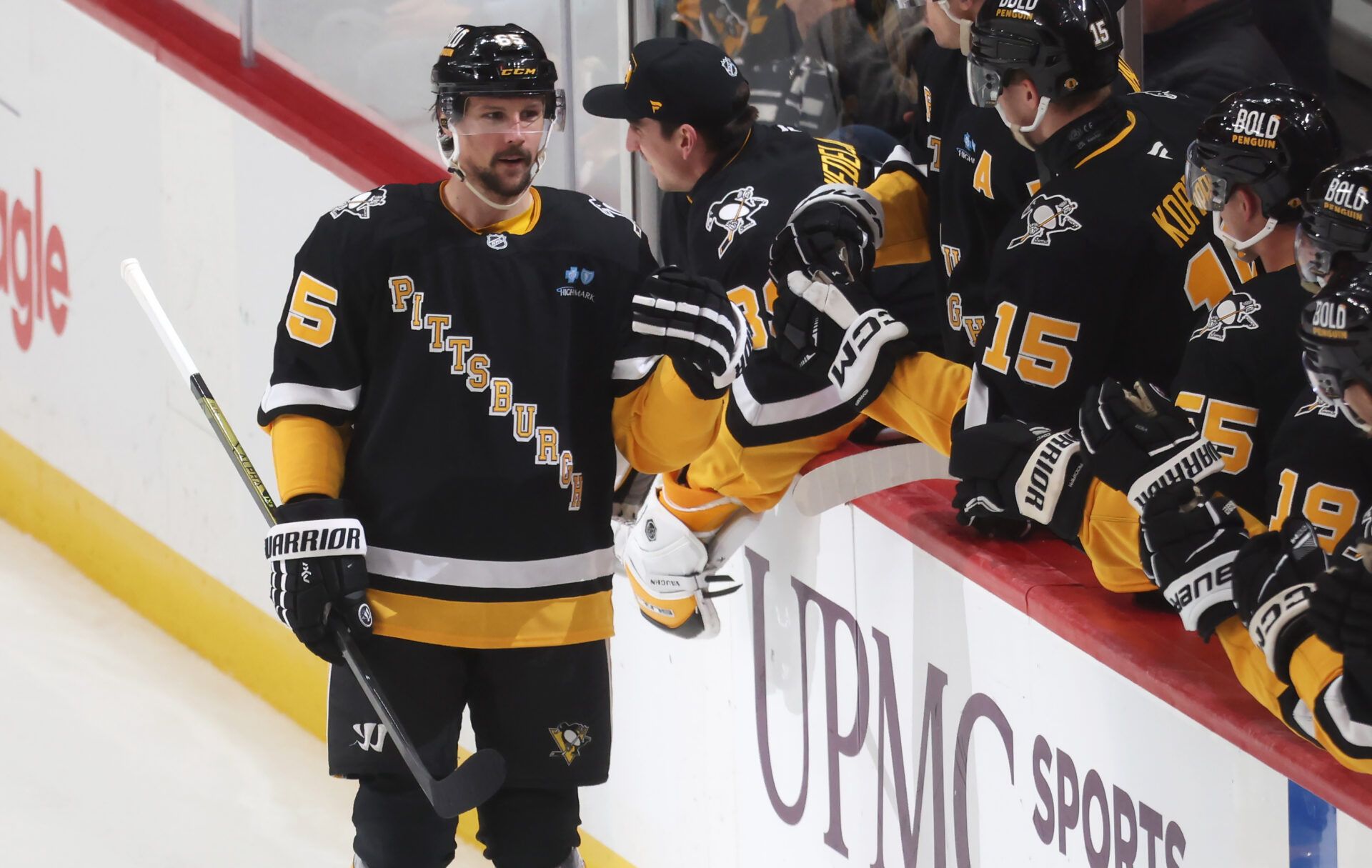 Ex-Leafs Enforcer Throws Full Weight Behind Idea of Trading $60M D-Man ...