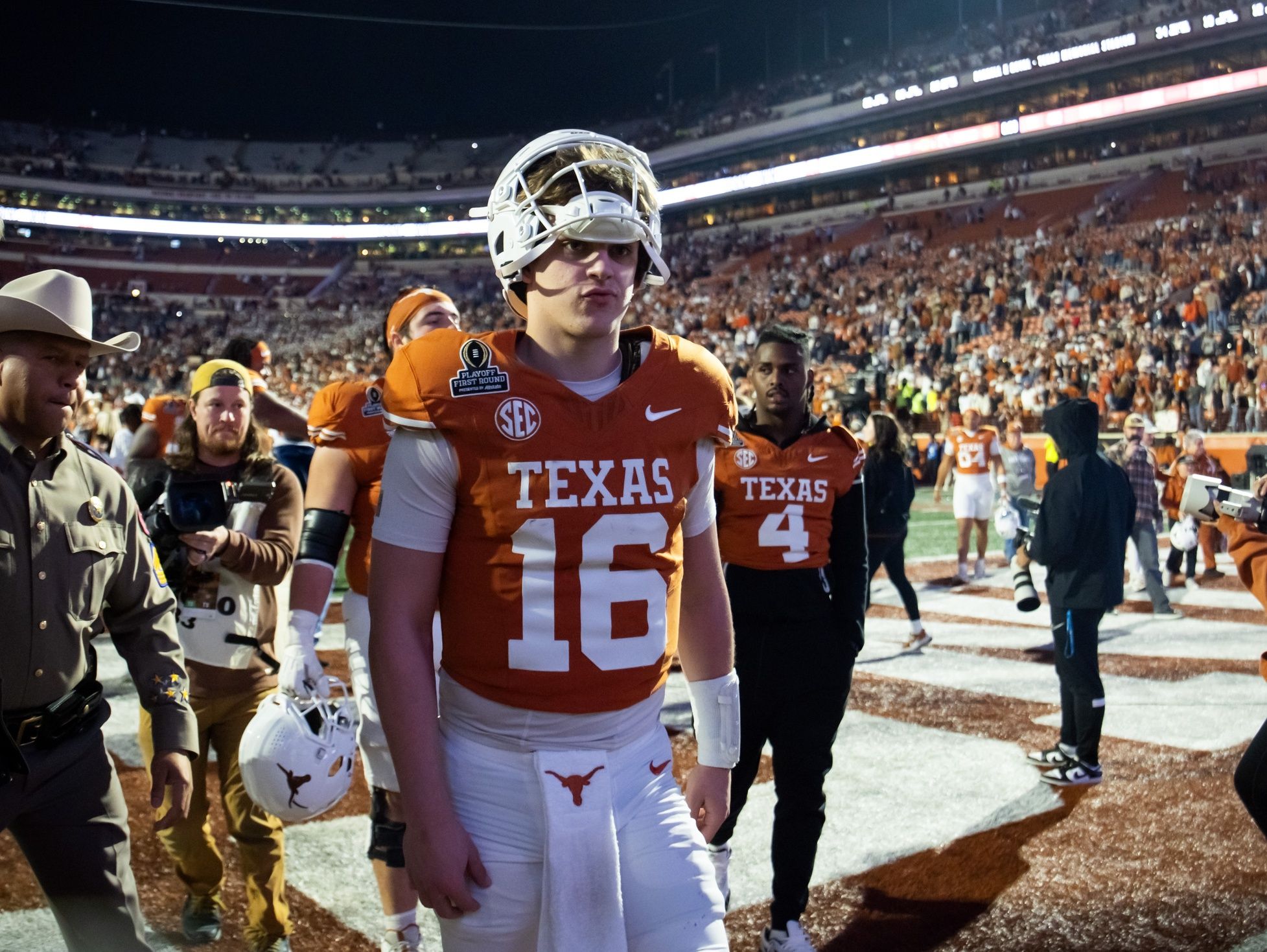 While 10 Texas Teammates Make It, QB Arch Manning Misses Prestigious ...