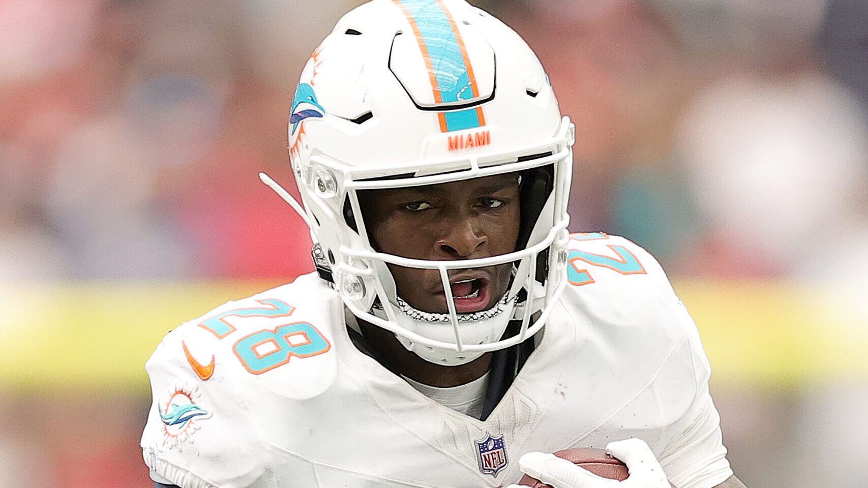 Is De'Von Achane Playing Week 1? Latest Injury Update for the Dolphins RB