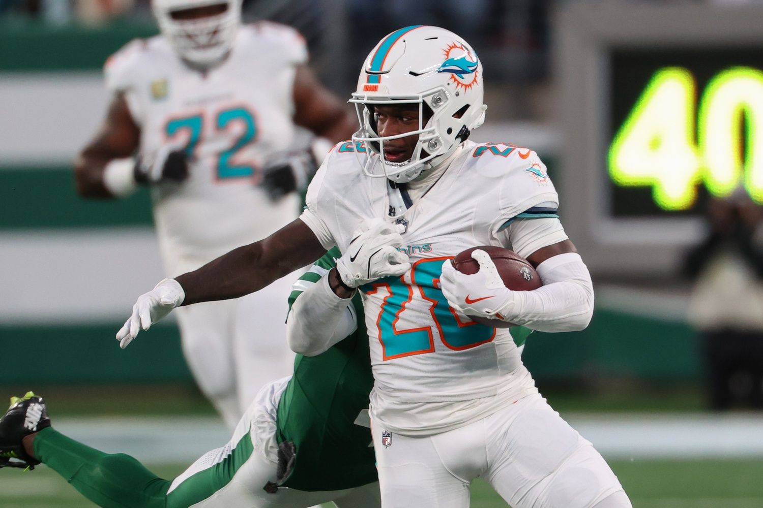 De’Von Achane Injury Update: Latest on the Dolphins RB and When He’ll ...