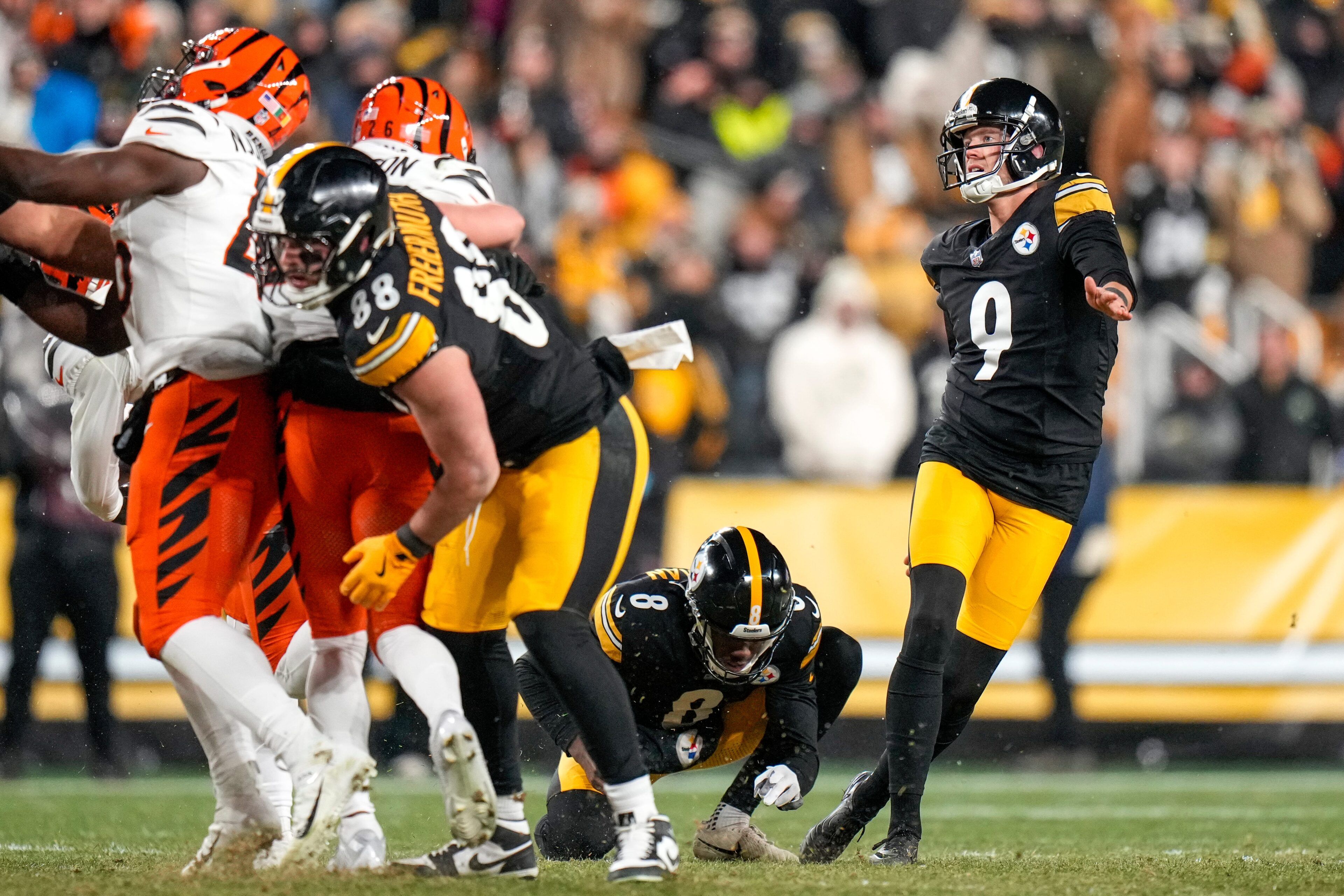 Who's the Starting Kicker for Each NFL Team in 2025? Complete List For ...