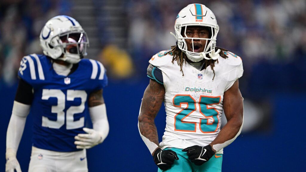 How Long Will Jaylen Wright Be Out? Latest on Dolphins RB’s Injury and ...