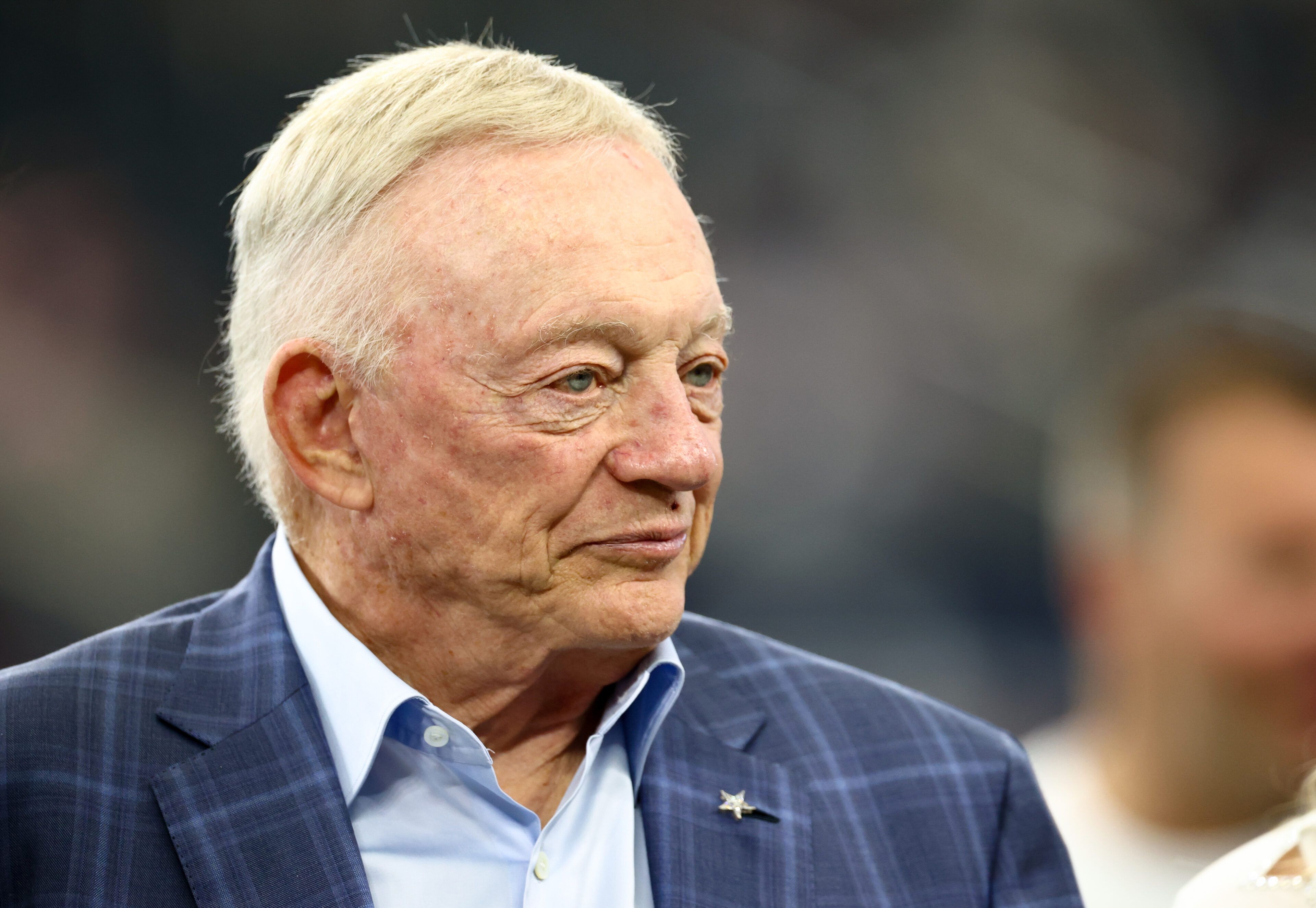 Cowboys Owner Jerry Jones Fires Shots at Micah Parsons Over 3-Time All-Pro’s Viral Moment From ...