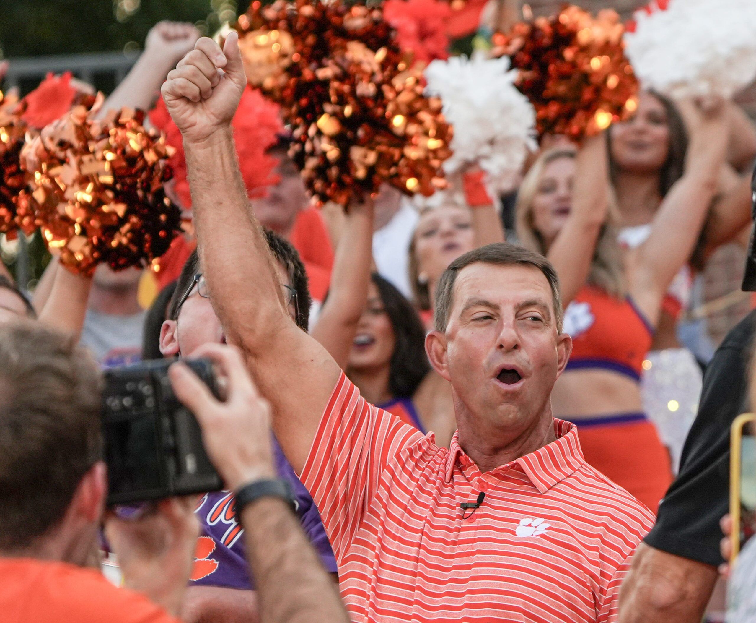 Now in Mid-50s, Dabo Swinney Gives Update on Coaching Future Ahead of ...