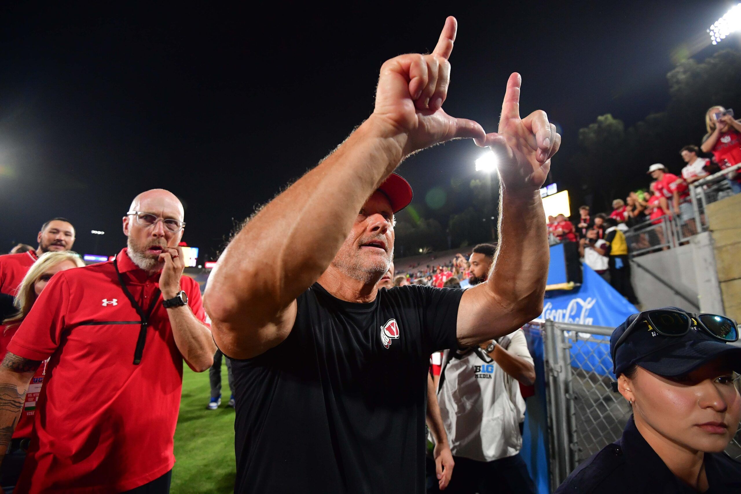 Utah's Dominant Defense Sets Tone as Devon Dampier Leads Utes Rout of UCLA