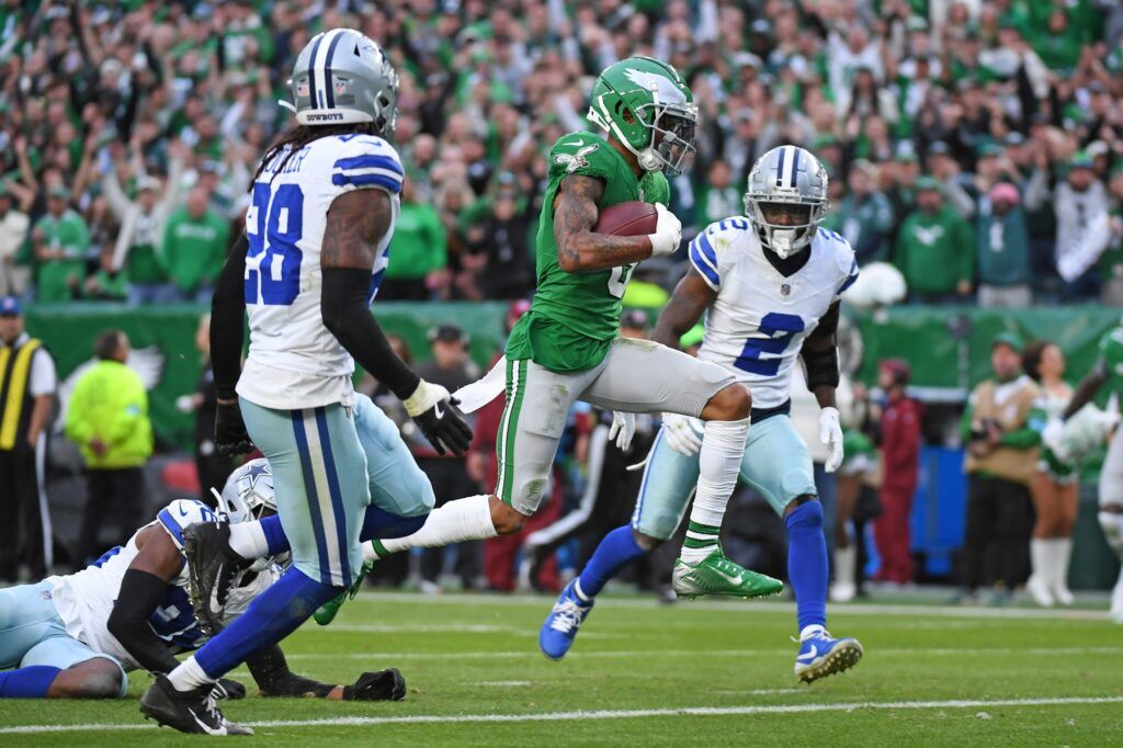 Who Are the Cowboys-Eagles Announcers? A Look At NBC’s Broadcast Team ...