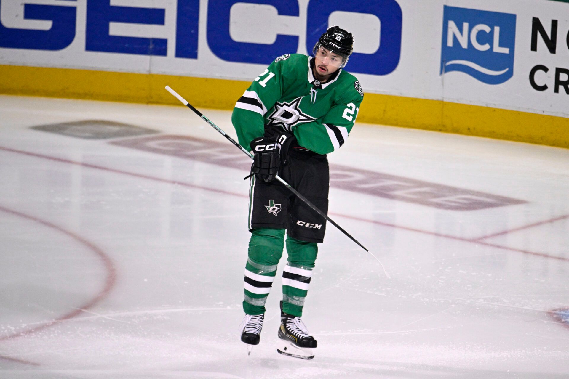 Insider Reveals Exactly When Dallas Stars Forward Jason Robertson’s ...