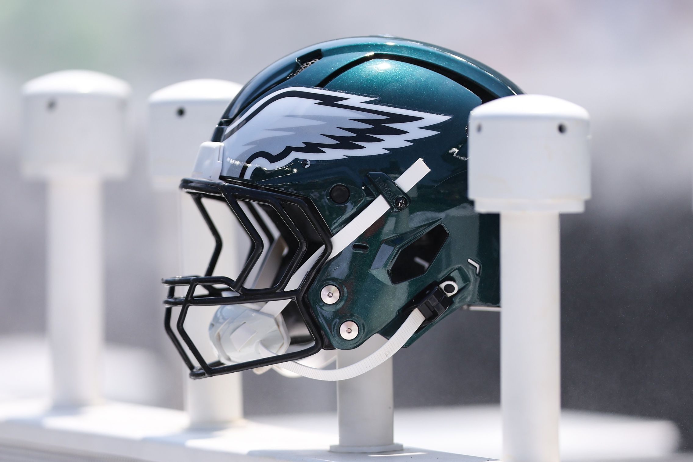 Eagles ‘Made a Strong Play’ To Land 4-Time Pro Bowler via Blockbuster ...