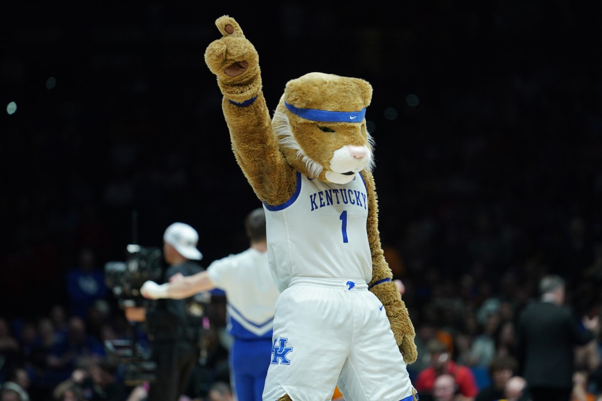 Kentucky Associate HC Offers Inside Look at Croatian Commit Andrija ...