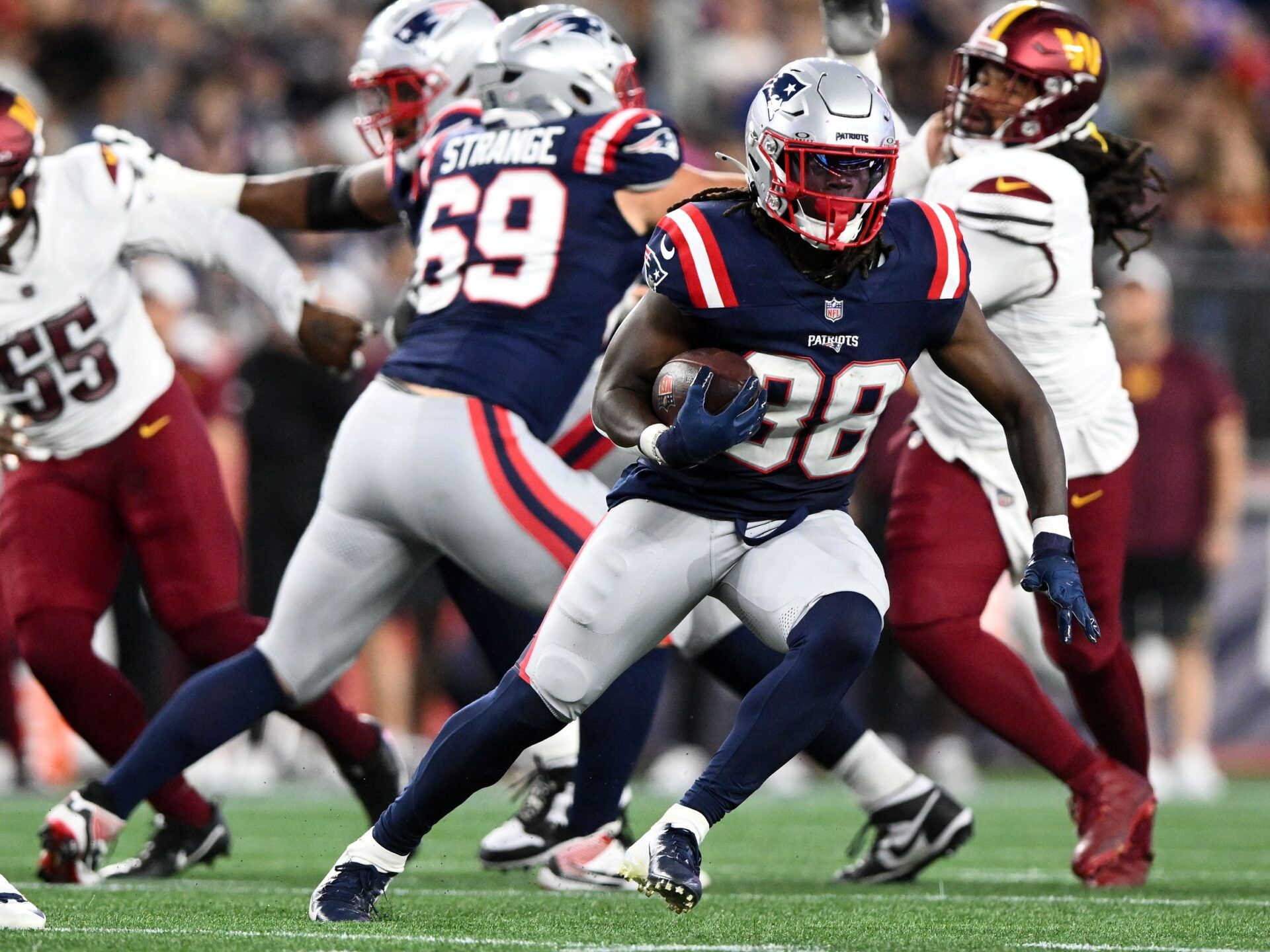 Should You Start Patriots RBs TreVeyon Henderson or Rhamondre Stevenson ...