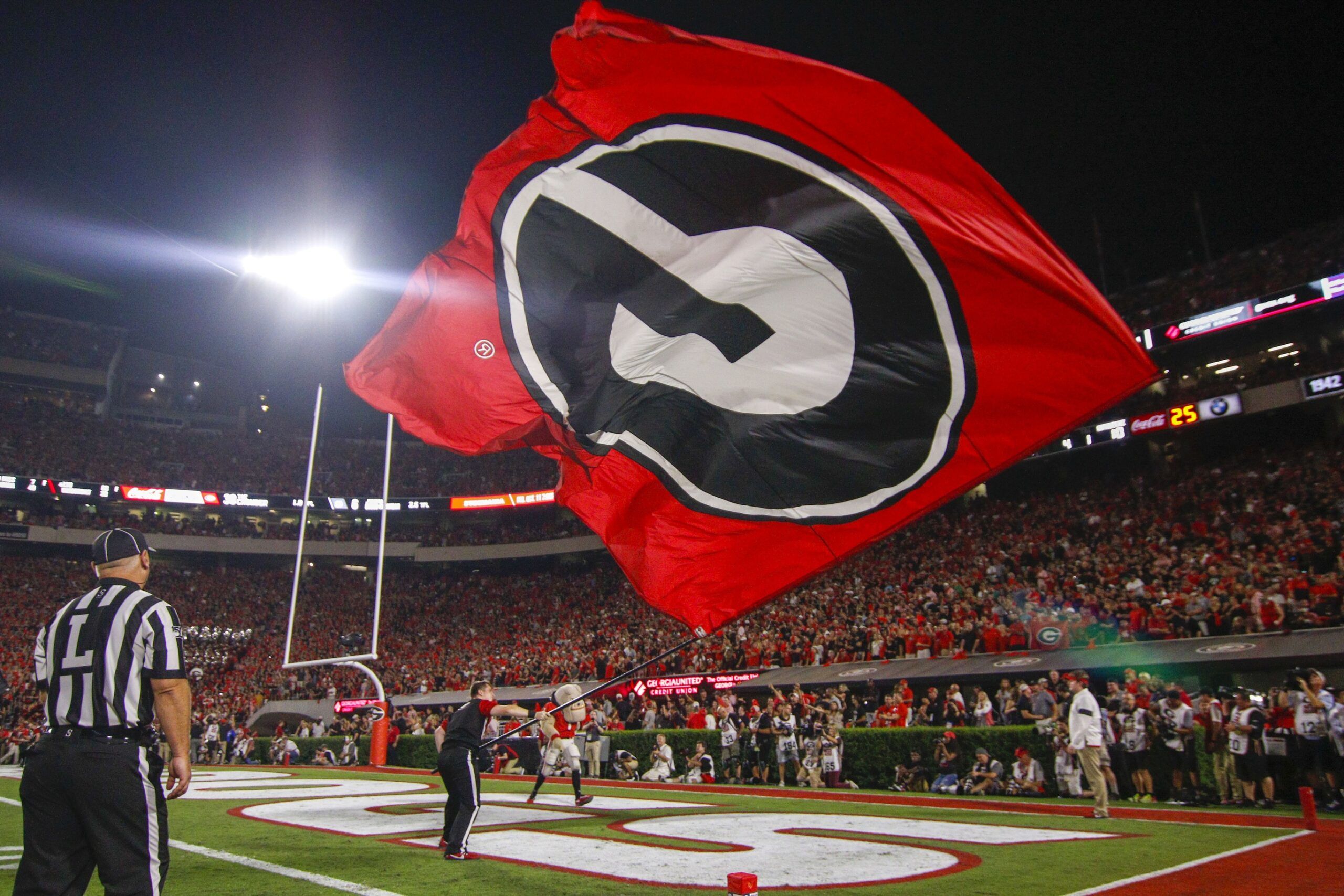 Which College Football Games Are Impacted by Weather in Week 2? Austin ...