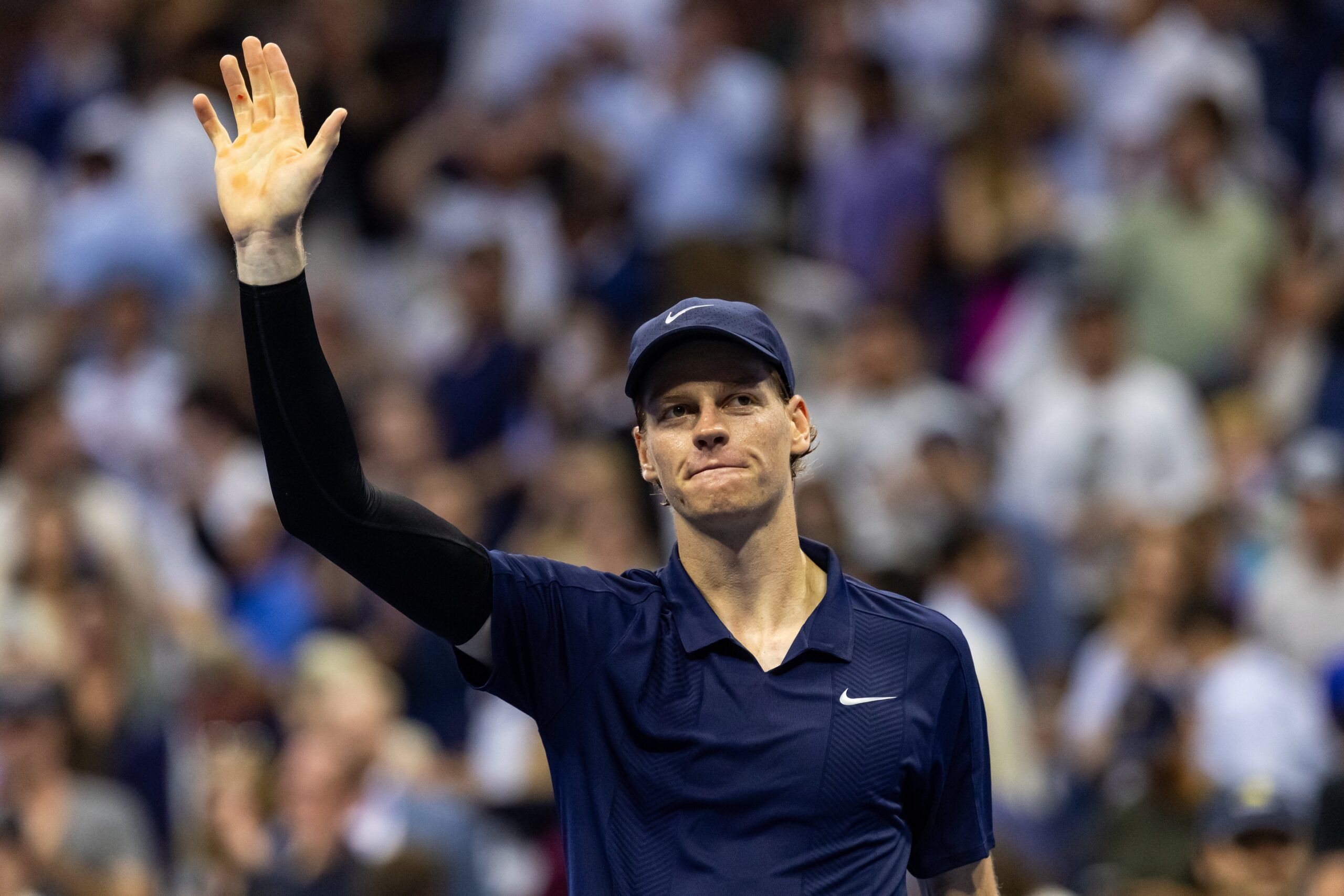 Jannik Sinner’s Coach Issues Update on Abdominal Injury Scare Ahead of ...