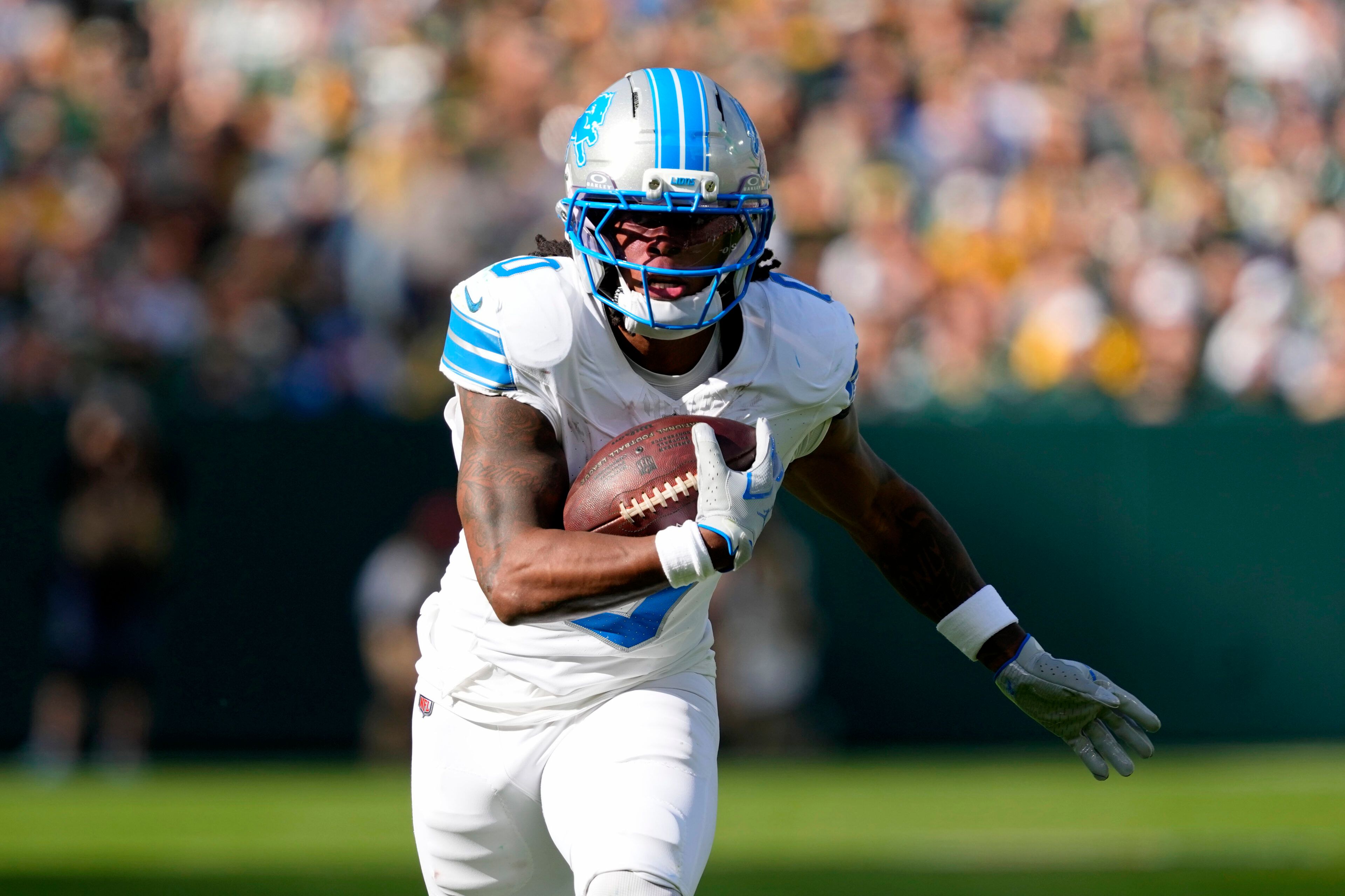 Is Jahmyr Gibbs Hurt? Breaking Down Why the Lions Superstar Got Fewer ...