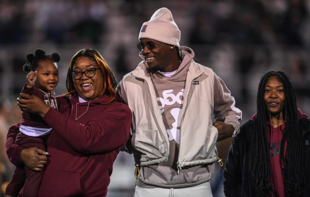Tee Higgins’s Mother Camilla Makes Fun of Browns Fans After Bengals ...