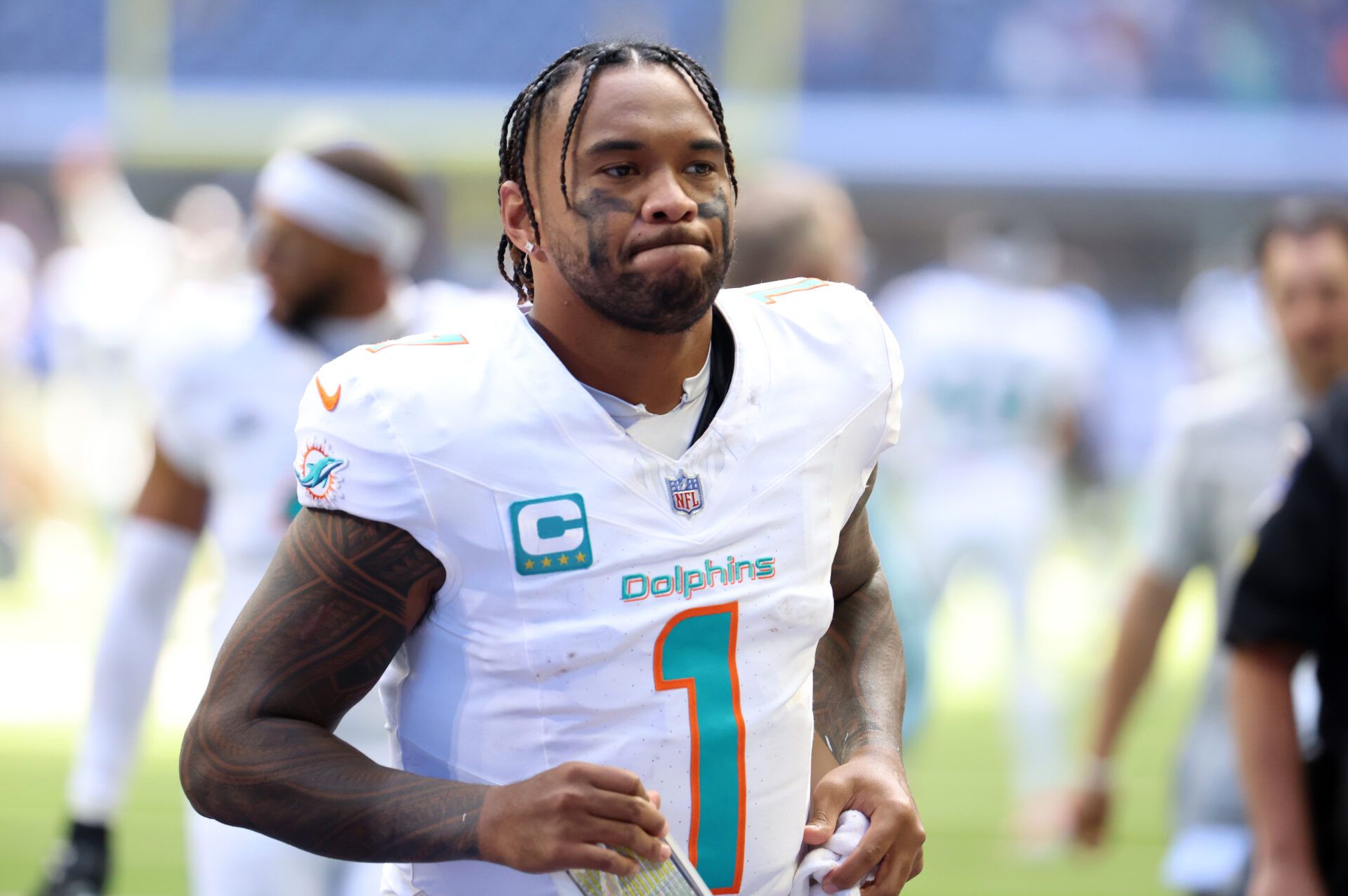 Calls Mount for Dolphins To ‘Bench’ Tua Tagovailoa As Fans Express ...