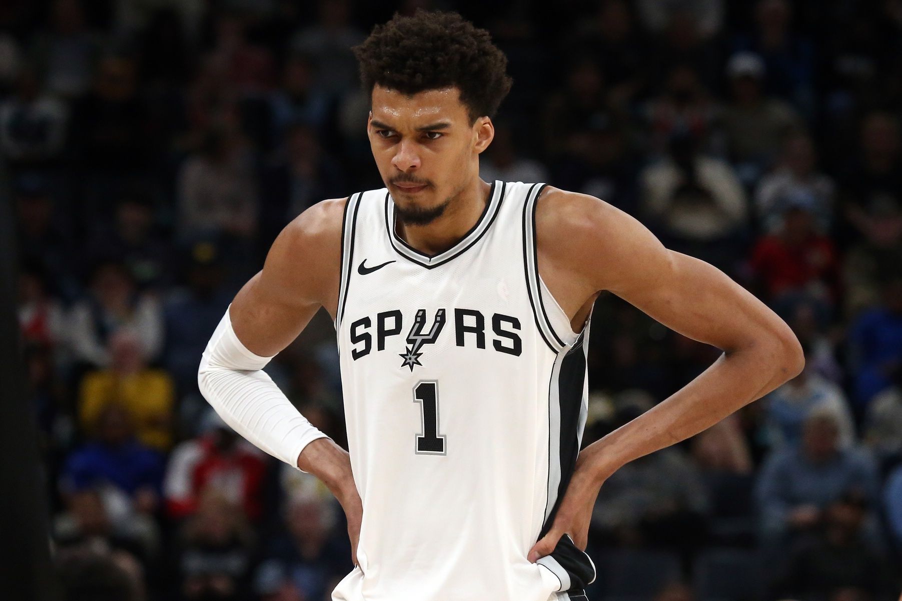Spurs Predicted To Pull Off Blockbuster Trade for $220,441,984 Star To ...