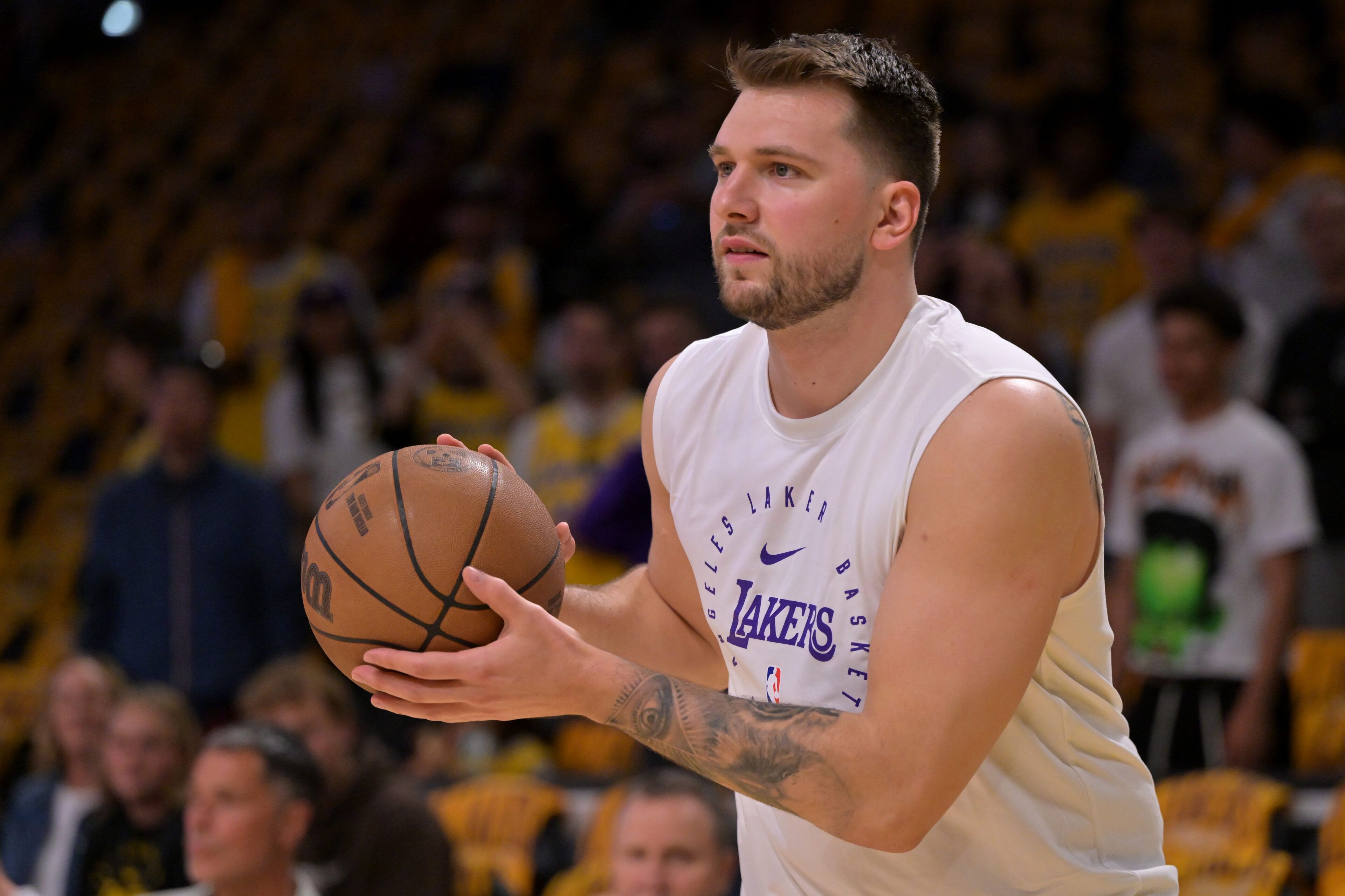 Luka Dončić’s Meme Goes Viral As Lakers Star’s 42-Point Showdown Powers ...