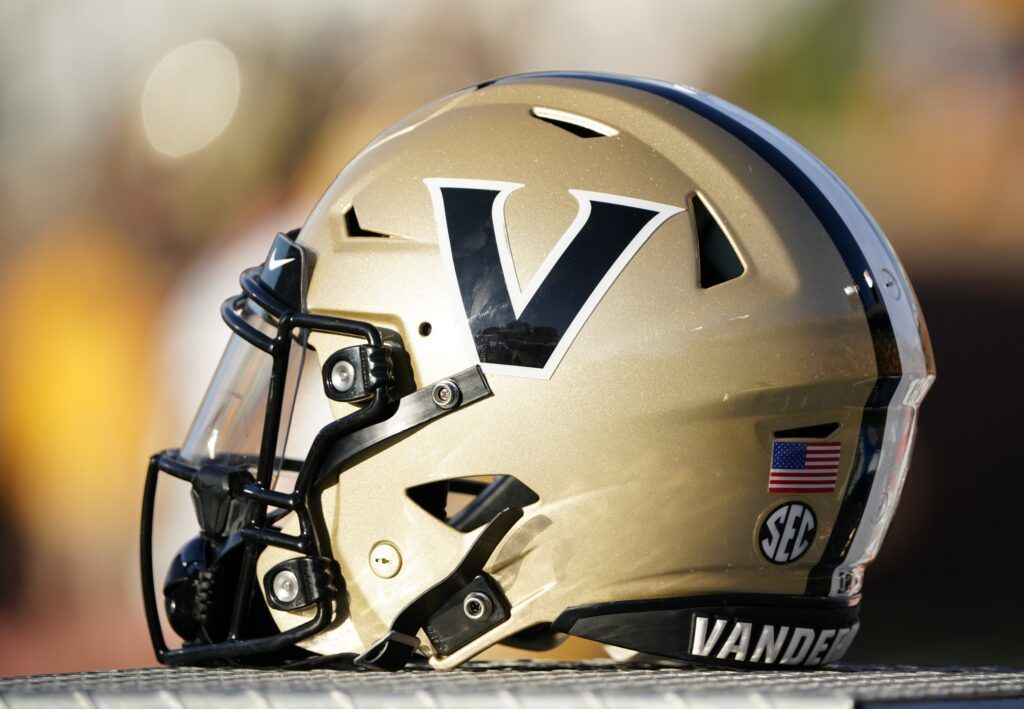 Josh Pate Exposes ‘Corruption’ in AP Poll as SEC Team’s Snub and South ...