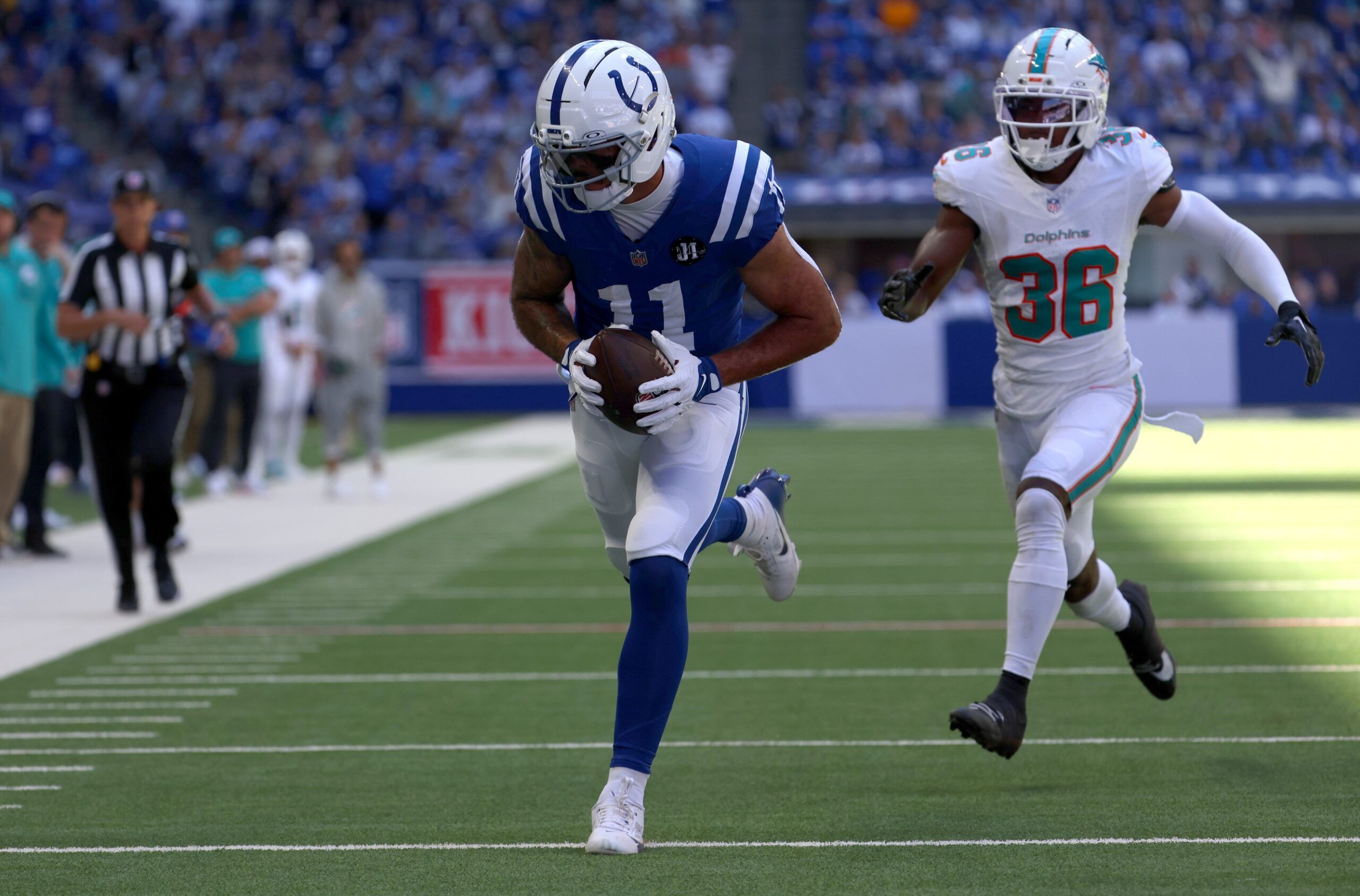 Should You Start Colts WRs Michael Pittman Jr. or Josh Downs in Fantasy ...