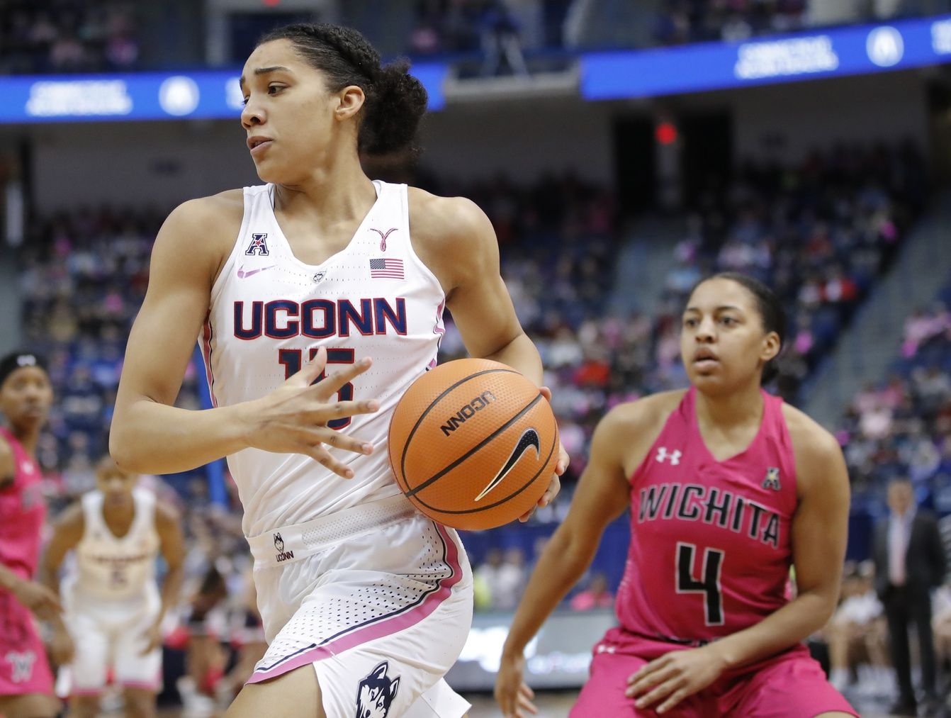 Gabby Williams Reflects on How Geno Auriemma's UConn Lessons Still ...