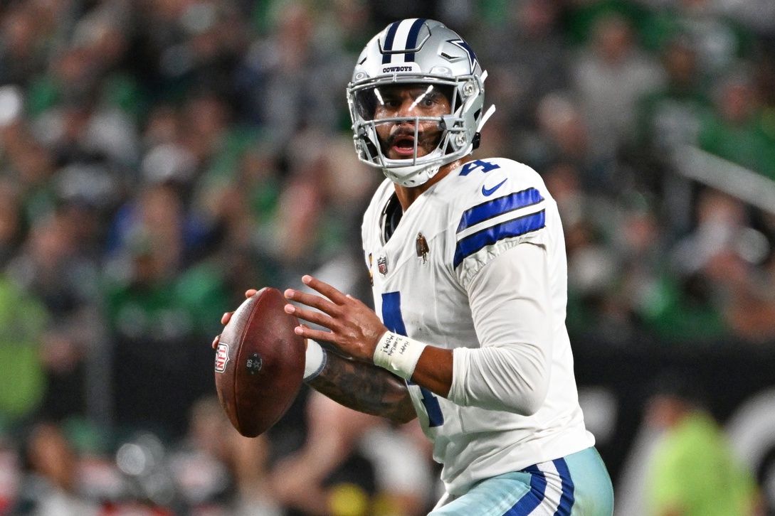 Fans Call Out NFL’s ‘Double Standard’ After Decision on Dak Prescott’s Spitting Incident With ...